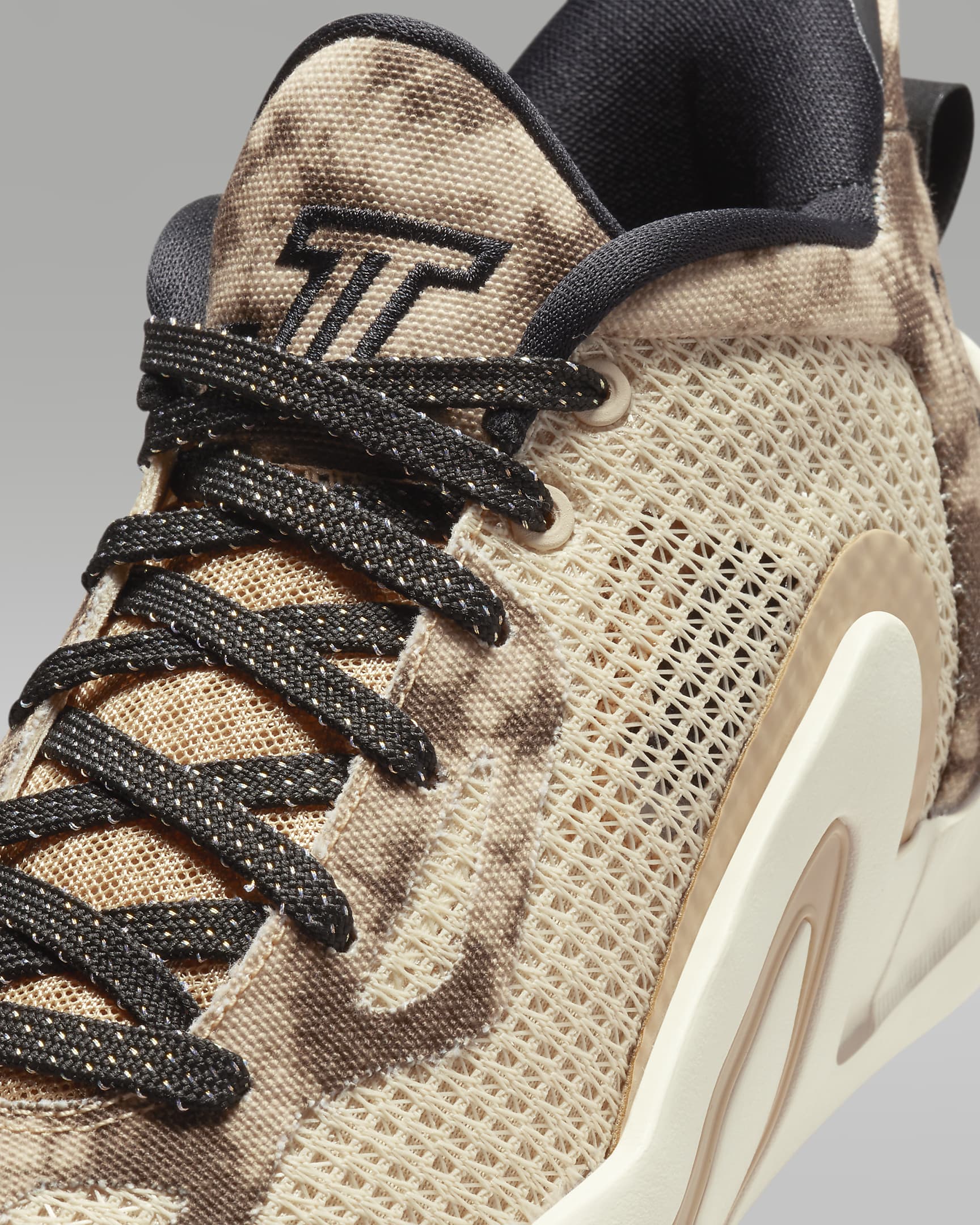 Tatum 1 Older Kids' Basketball Shoes. Nike MY