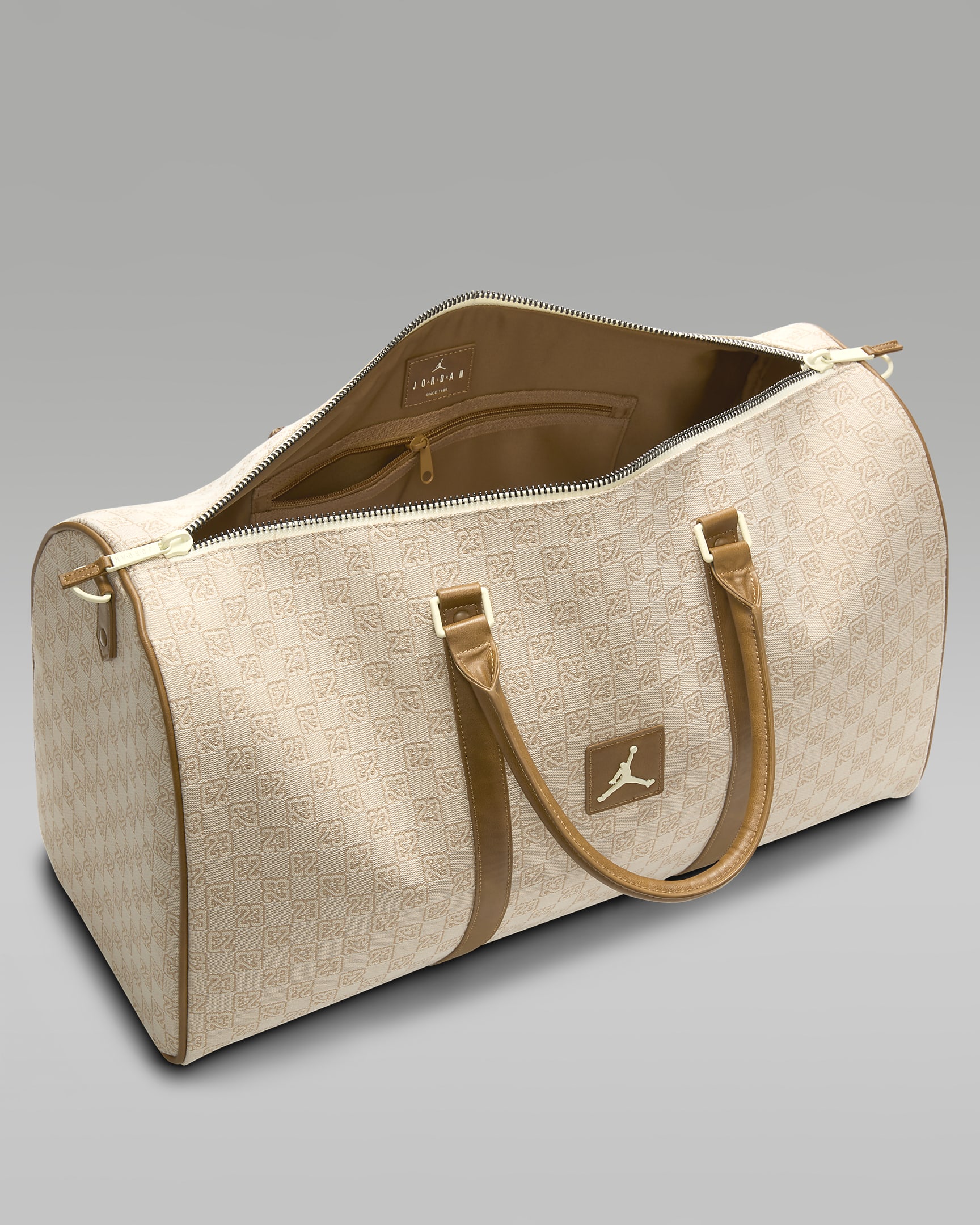 Jordan Monogram Duffle Bag (40L). Nike.com