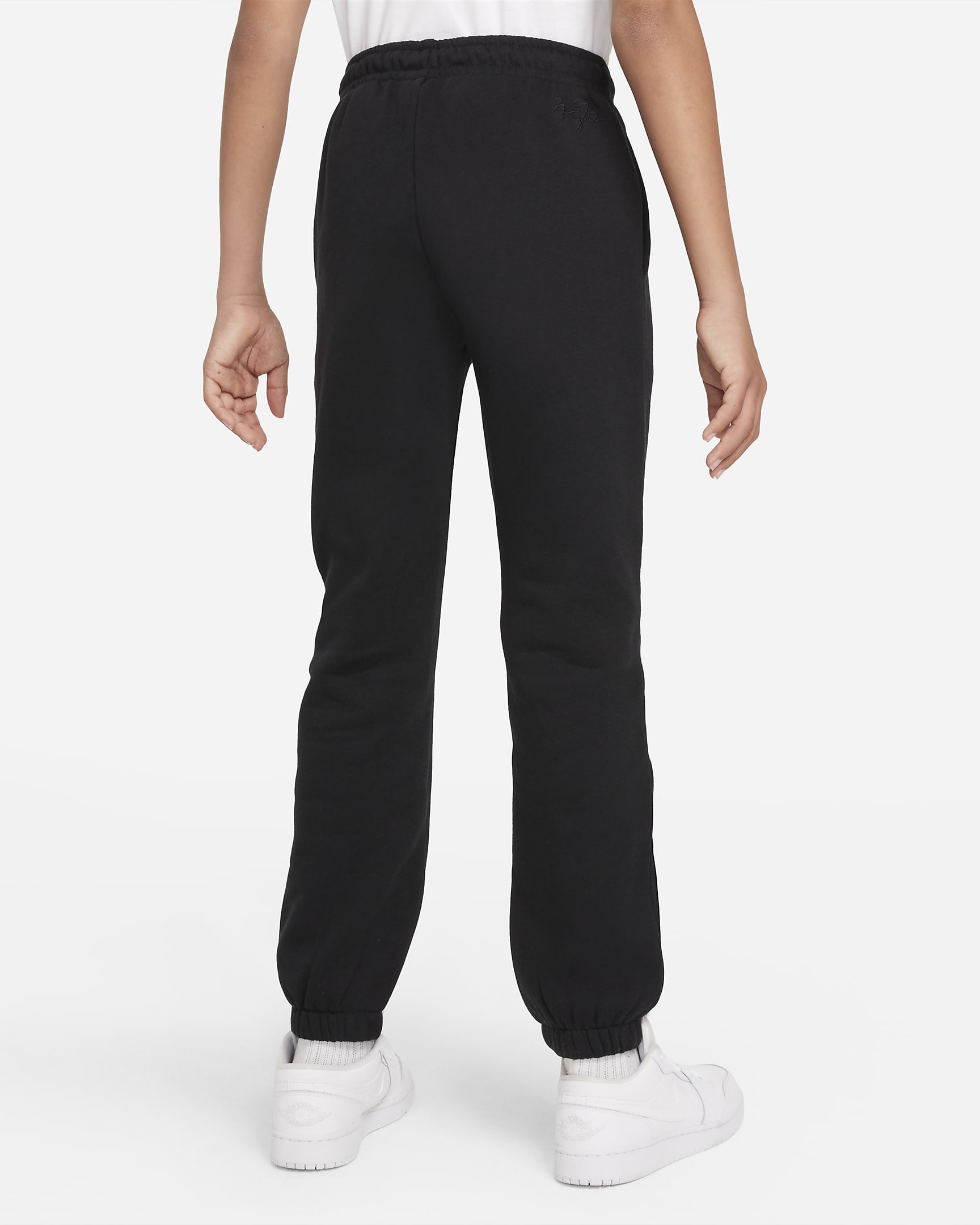 Jordan Older Kids' (Boys') Trousers. Nike UK