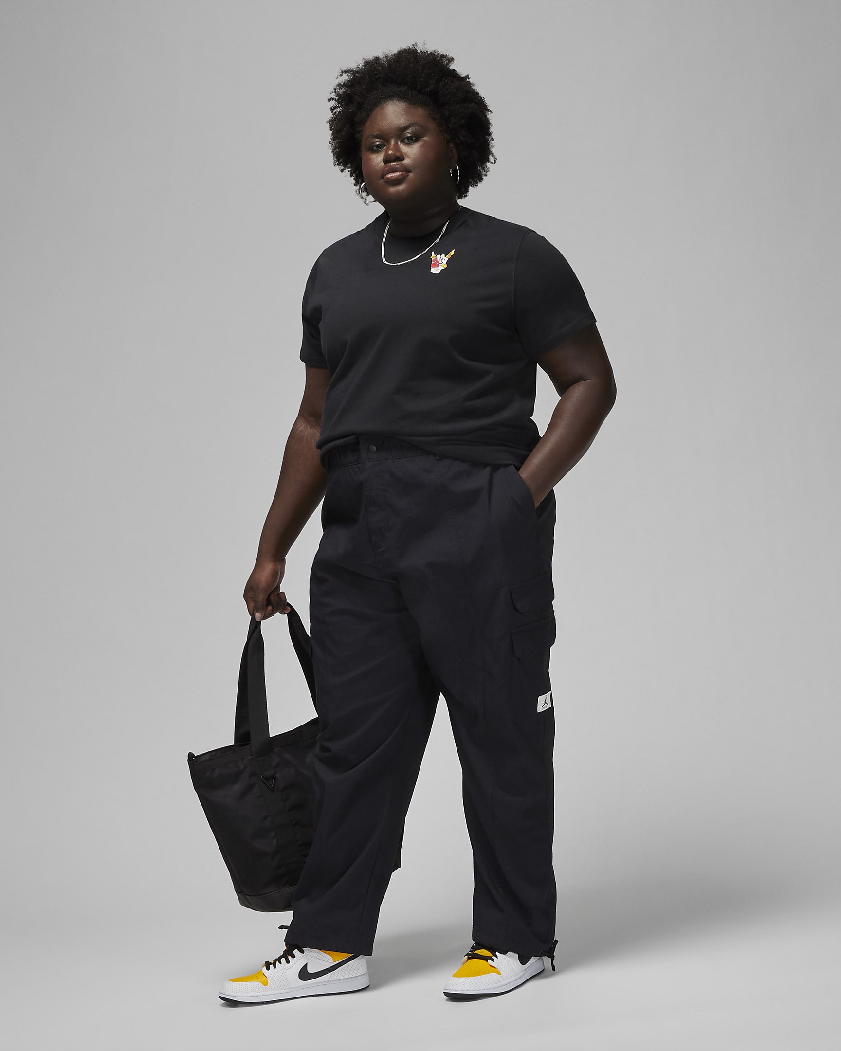Jordan Chicago Women's Trousers (Plus Size). Nike BG