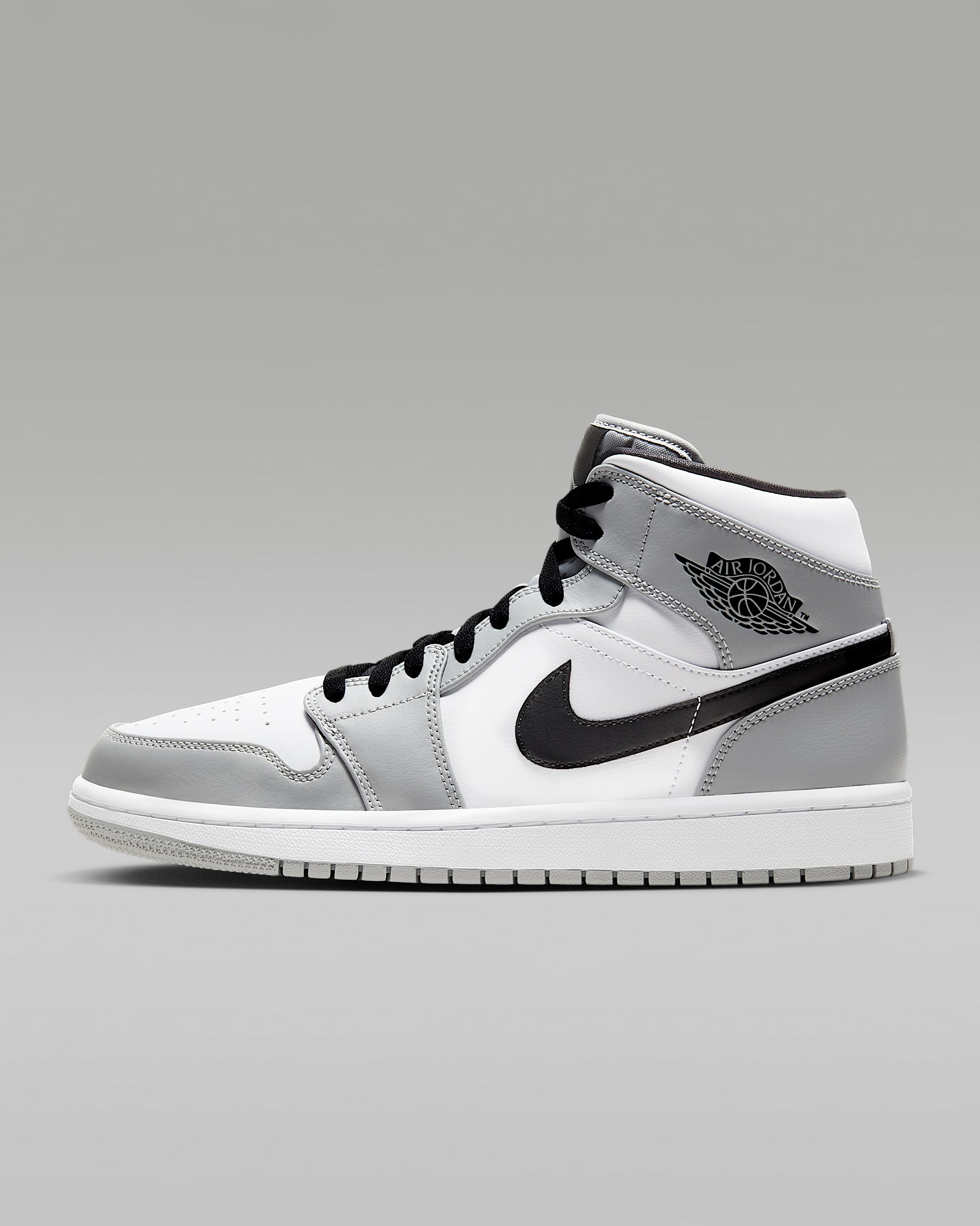 Air Jordan 1 Mid Shoes. Nike.com