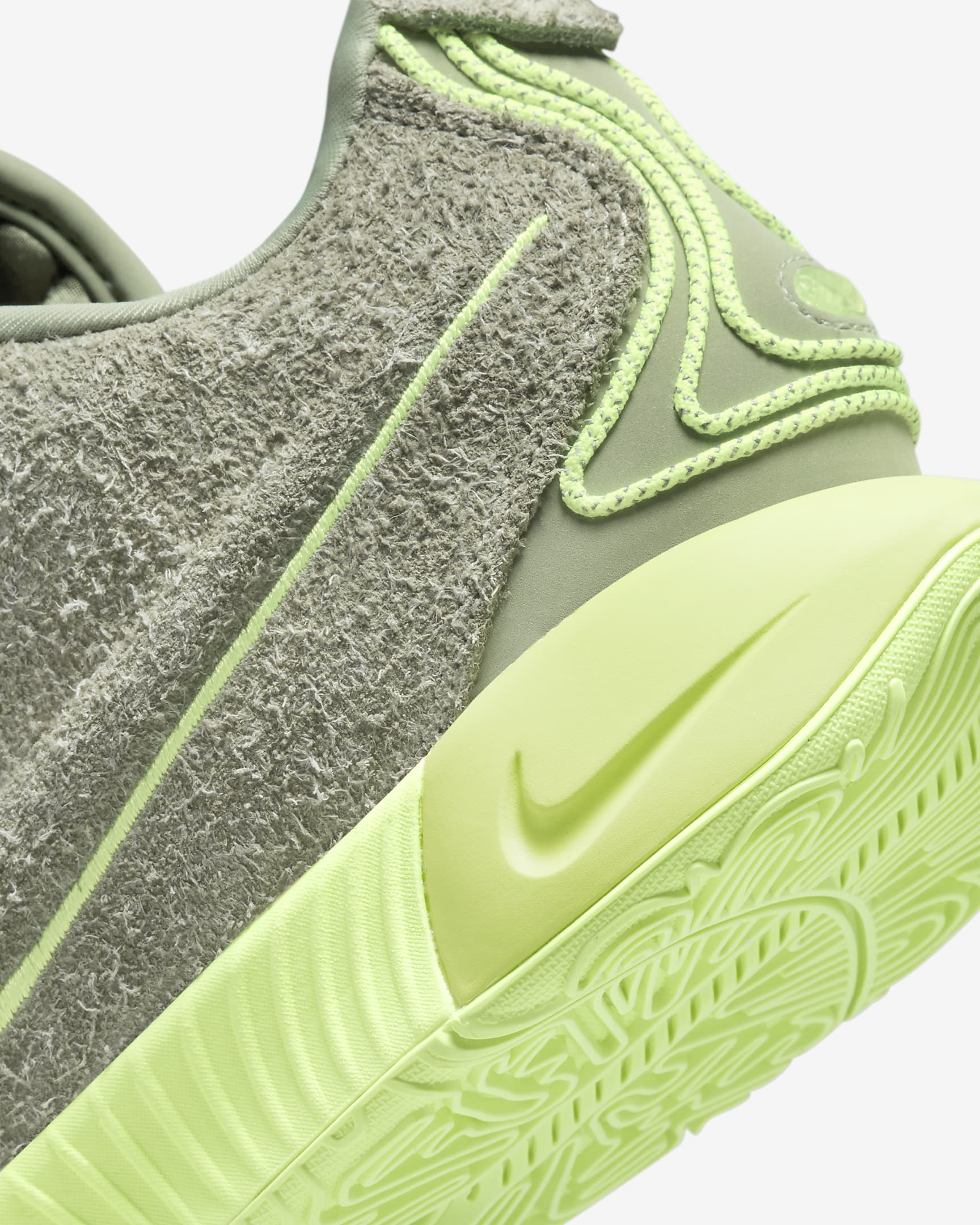 LeBron XXI EP Basketball Shoes. Nike PH