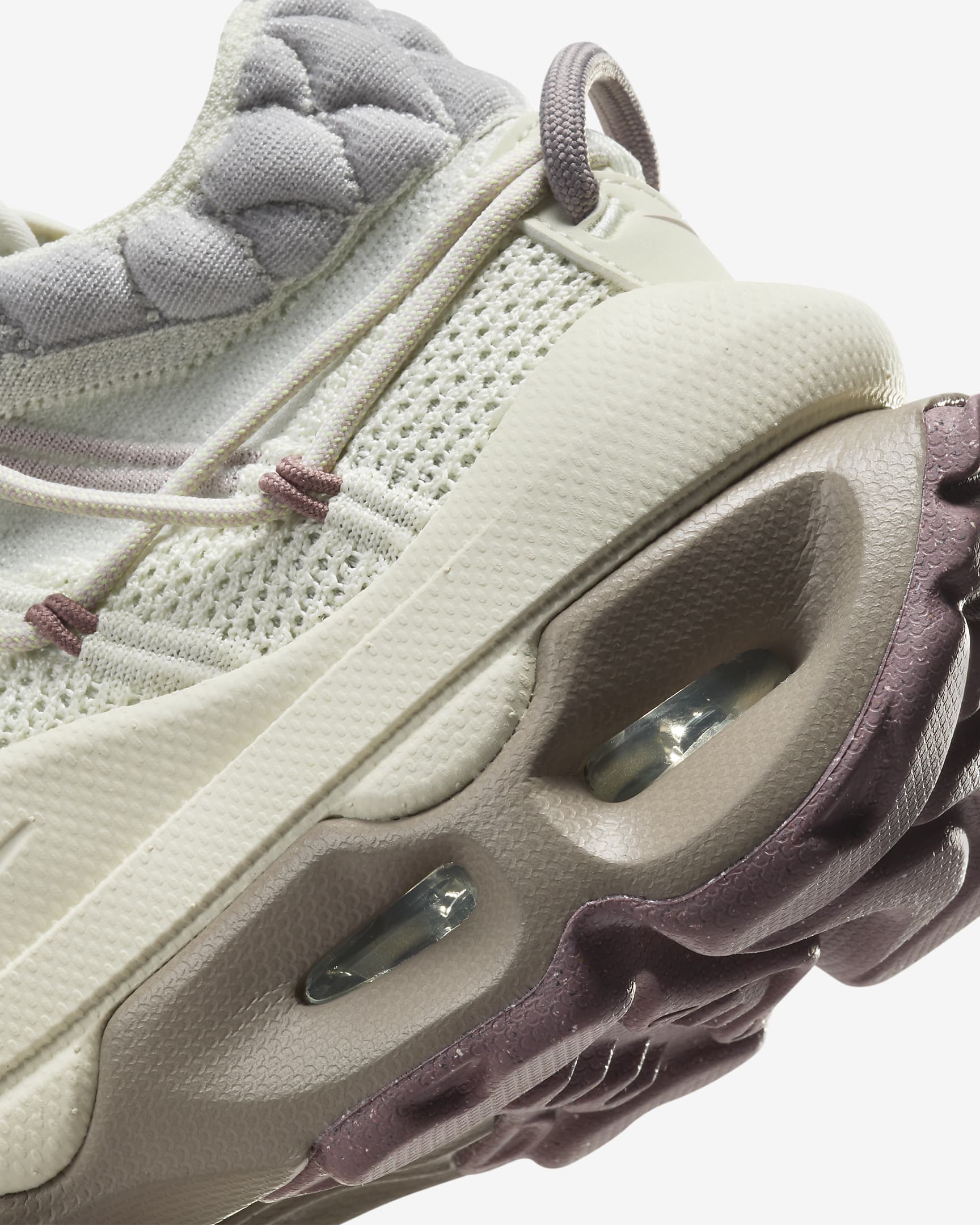 Nike Air Max Flyknit Venture 女鞋。Nike TW
