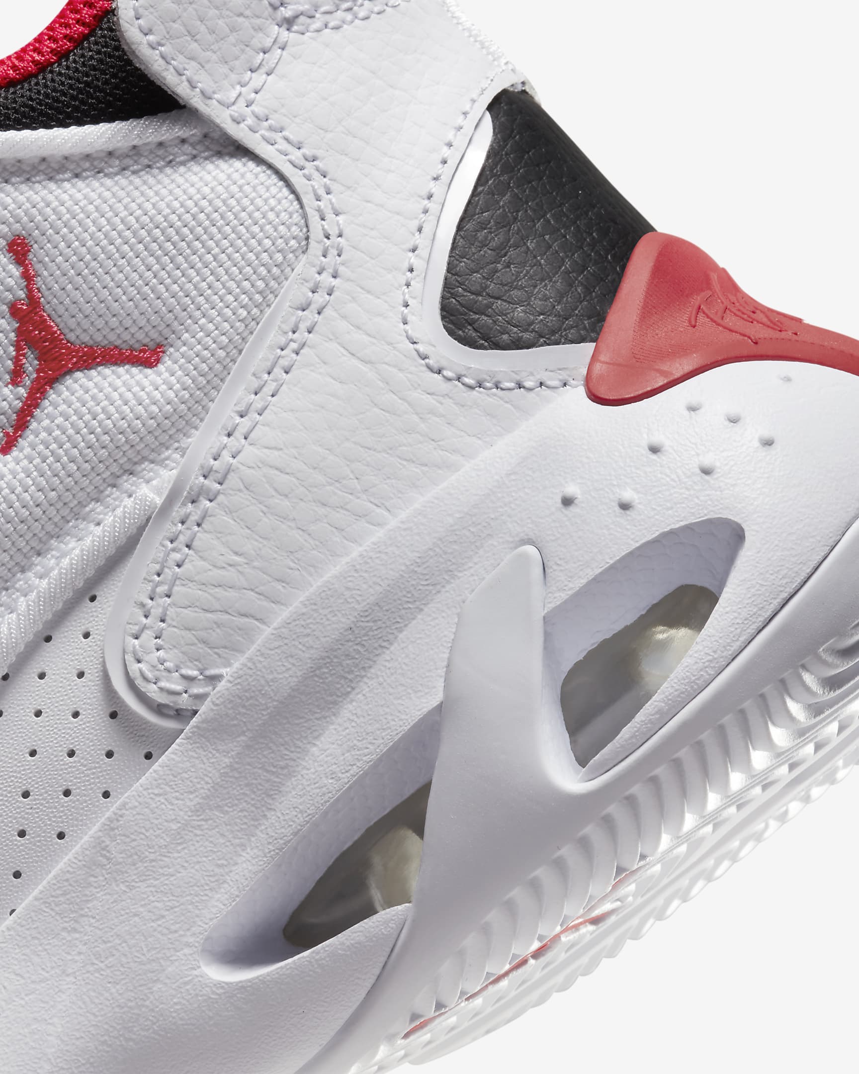 Jordan Max Aura 4 Older Kids' Shoes. Nike PH