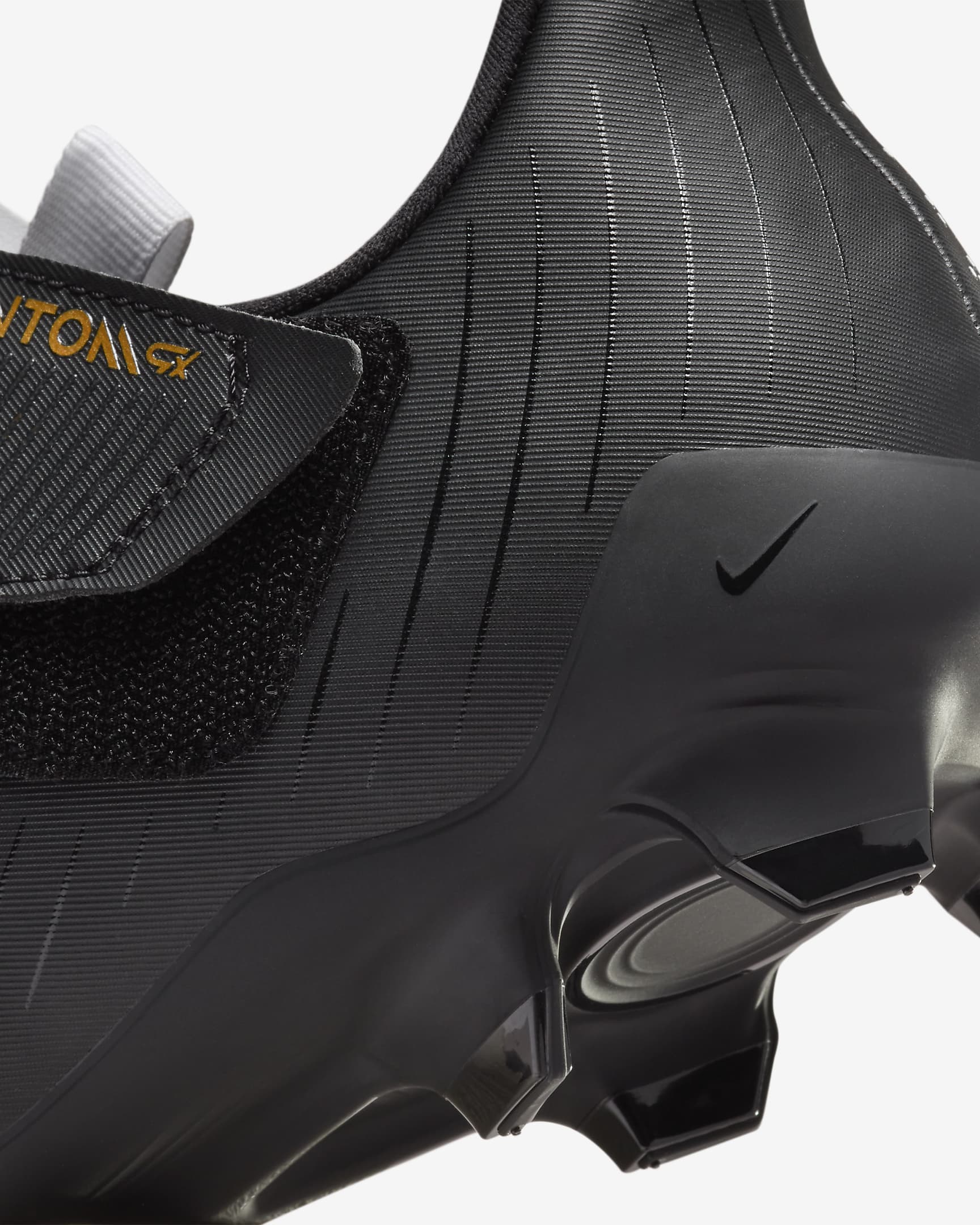 Nike Phantom GX 2 Academy EasyOn MG Low-Top Football Boot. Nike CA