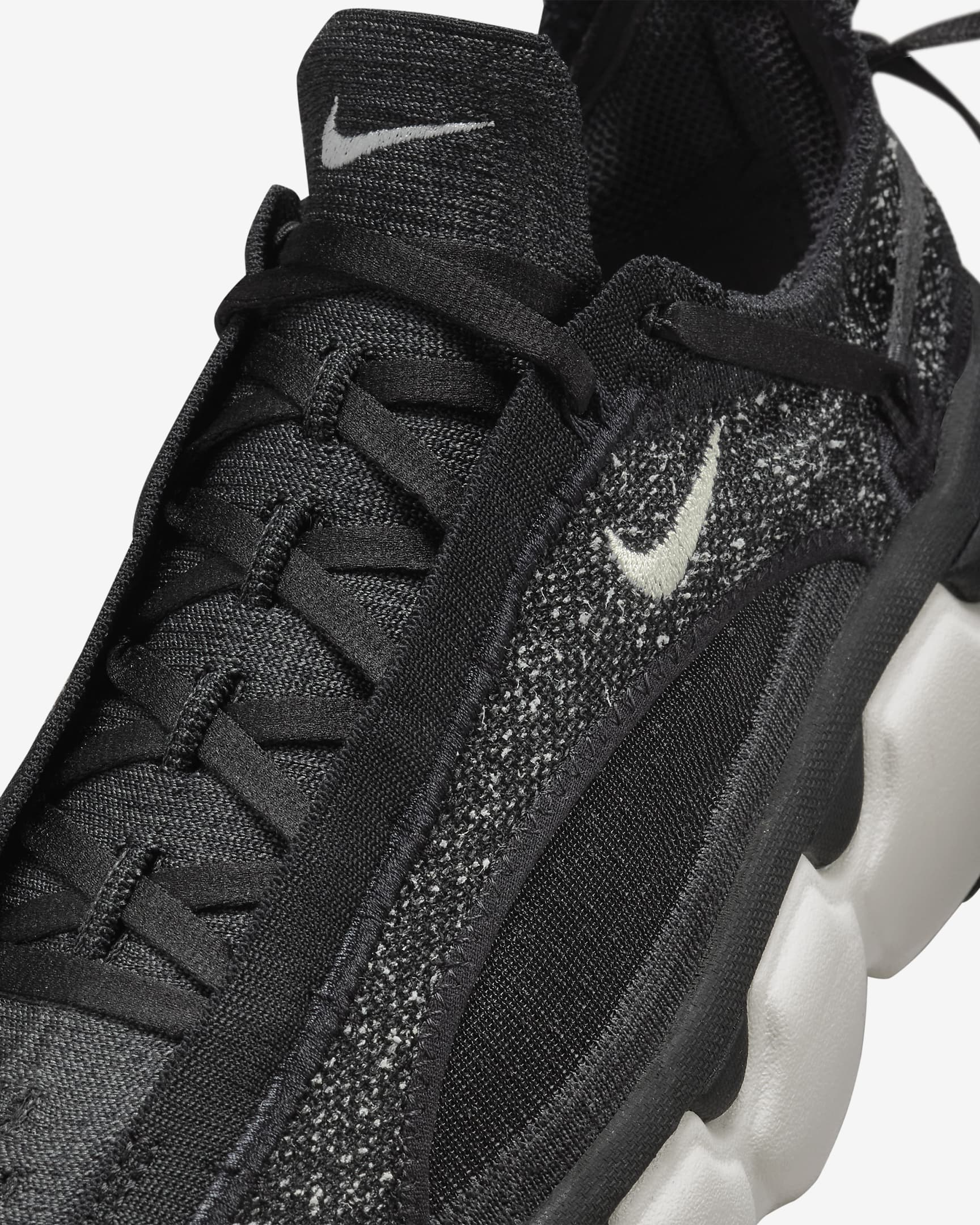 Nike Flyknit Bloom Women's Shoes. Nike PH