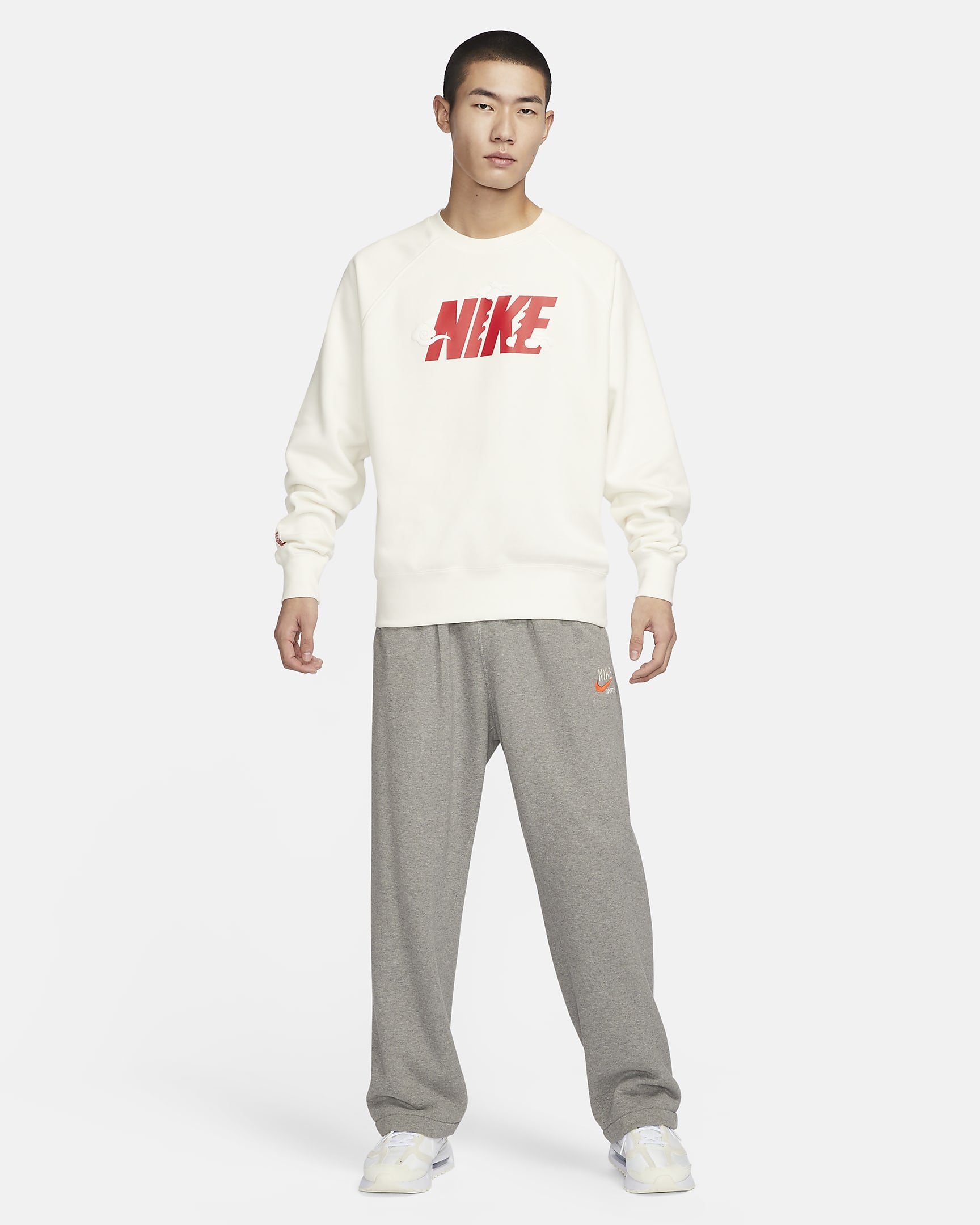 Nike Sportswear 'LNY' Men's Crew-Neck Sweatshirt. Nike SE