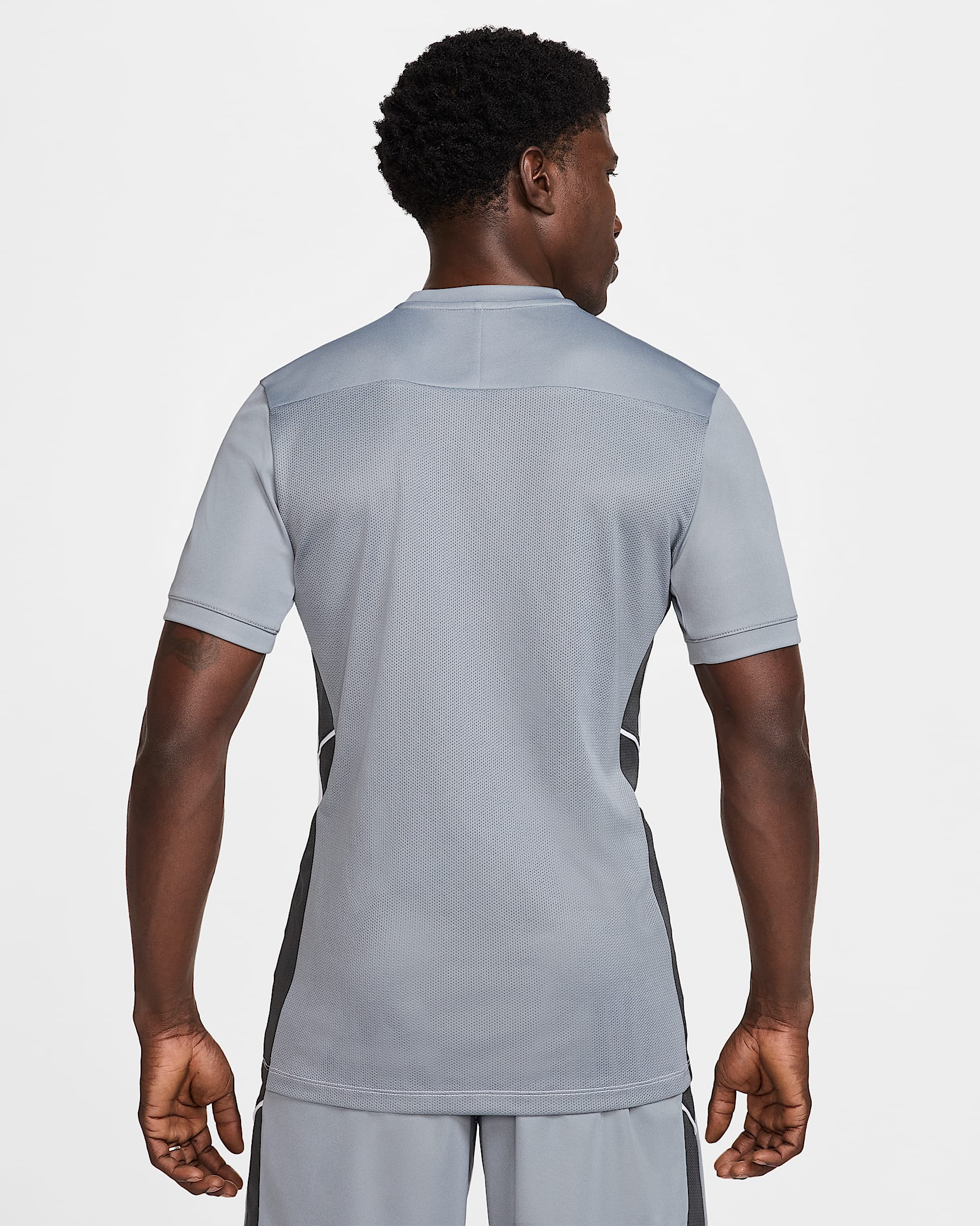 Nike Academy Men's Dri-FIT Short-Sleeve Football Top. Nike CZ