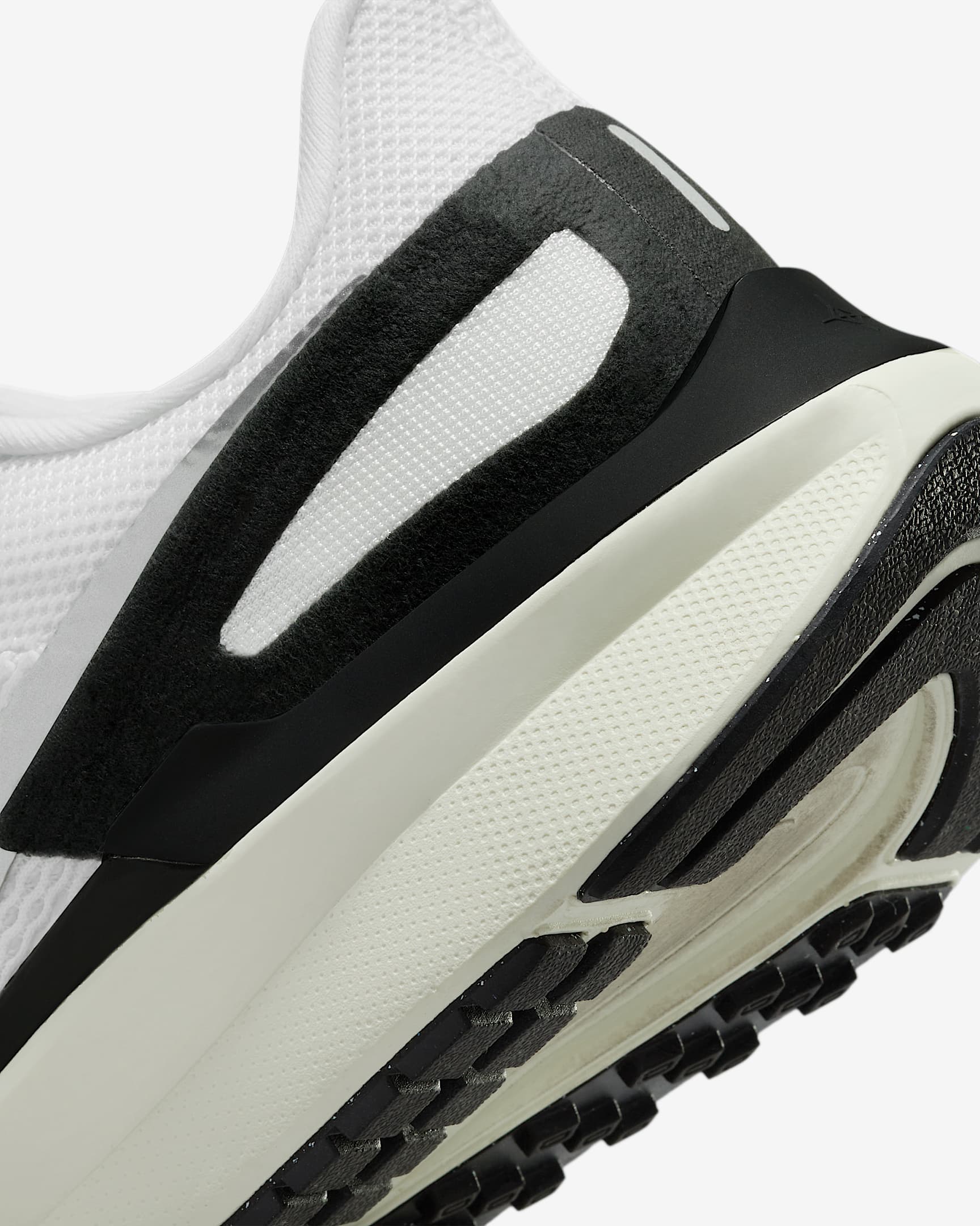 Nike Structure 25 Women's Road Running Shoes. Nike IE