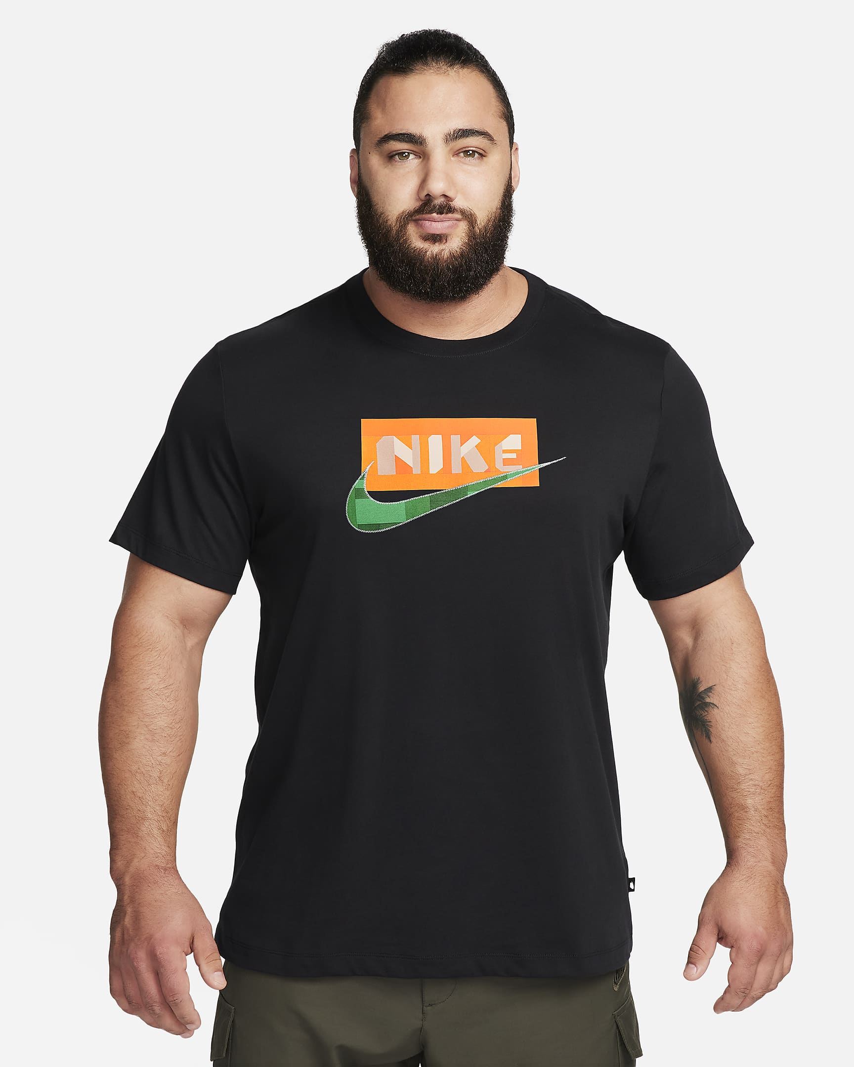 Nike Sportswear Men's T-Shirt. Nike.com