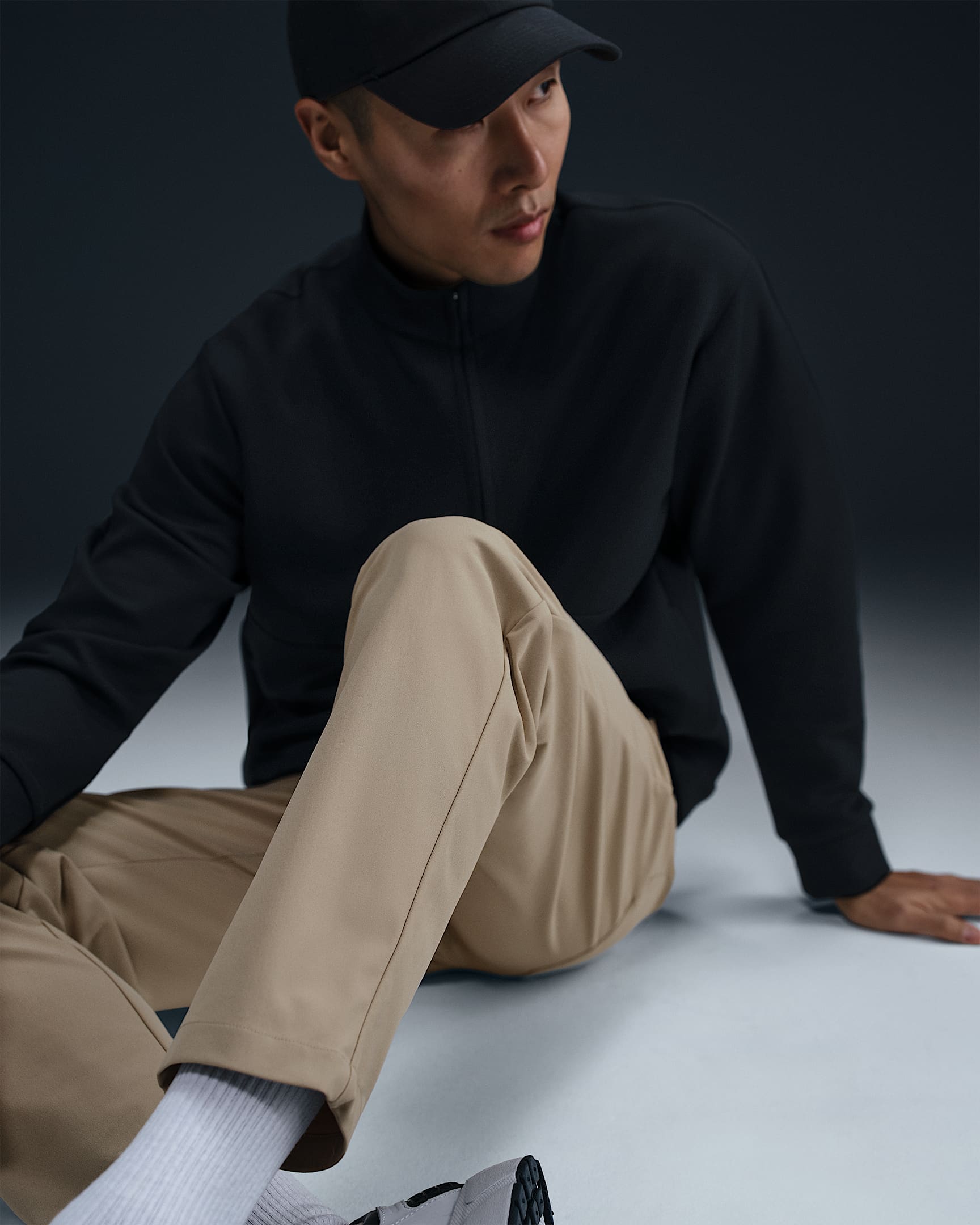 Nike 24.7 PerfectStretch Men's Dri-FIT 5-Pocket Slim-Fit Trousers. Nike SG