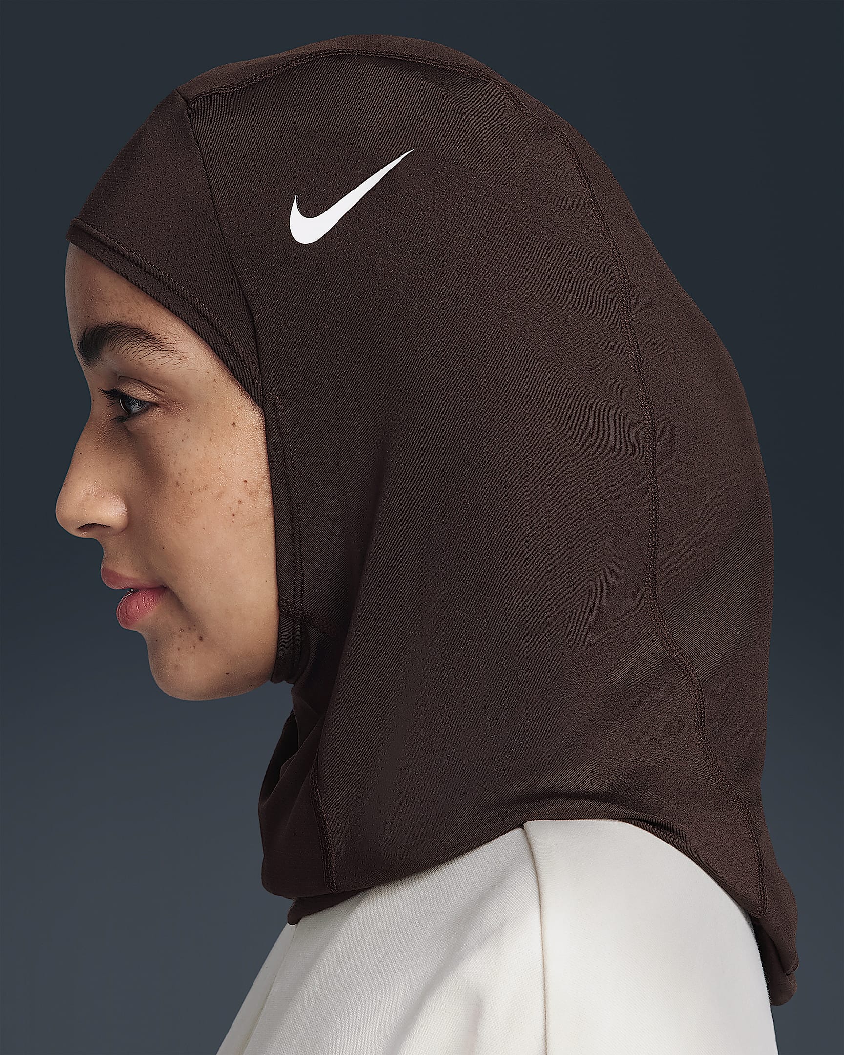 Hijab Nike Pro 2.0. Nike IT