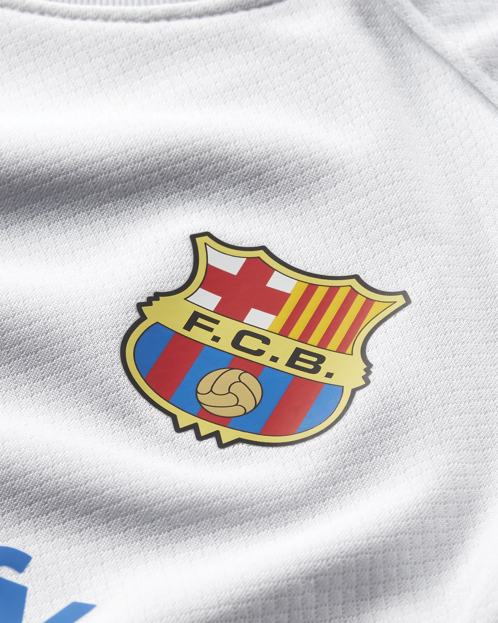 F.C. Barcelona 2023/24 Away Baby/Toddler Nike Dri-FIT 3-Piece Kit. Nike ZA