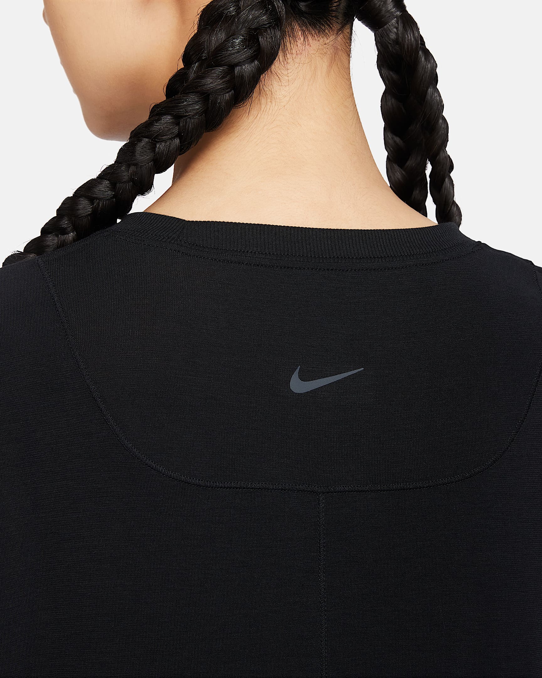 Nike One Relaxed Women's Dri-FIT Long-Sleeve Top. Nike PH