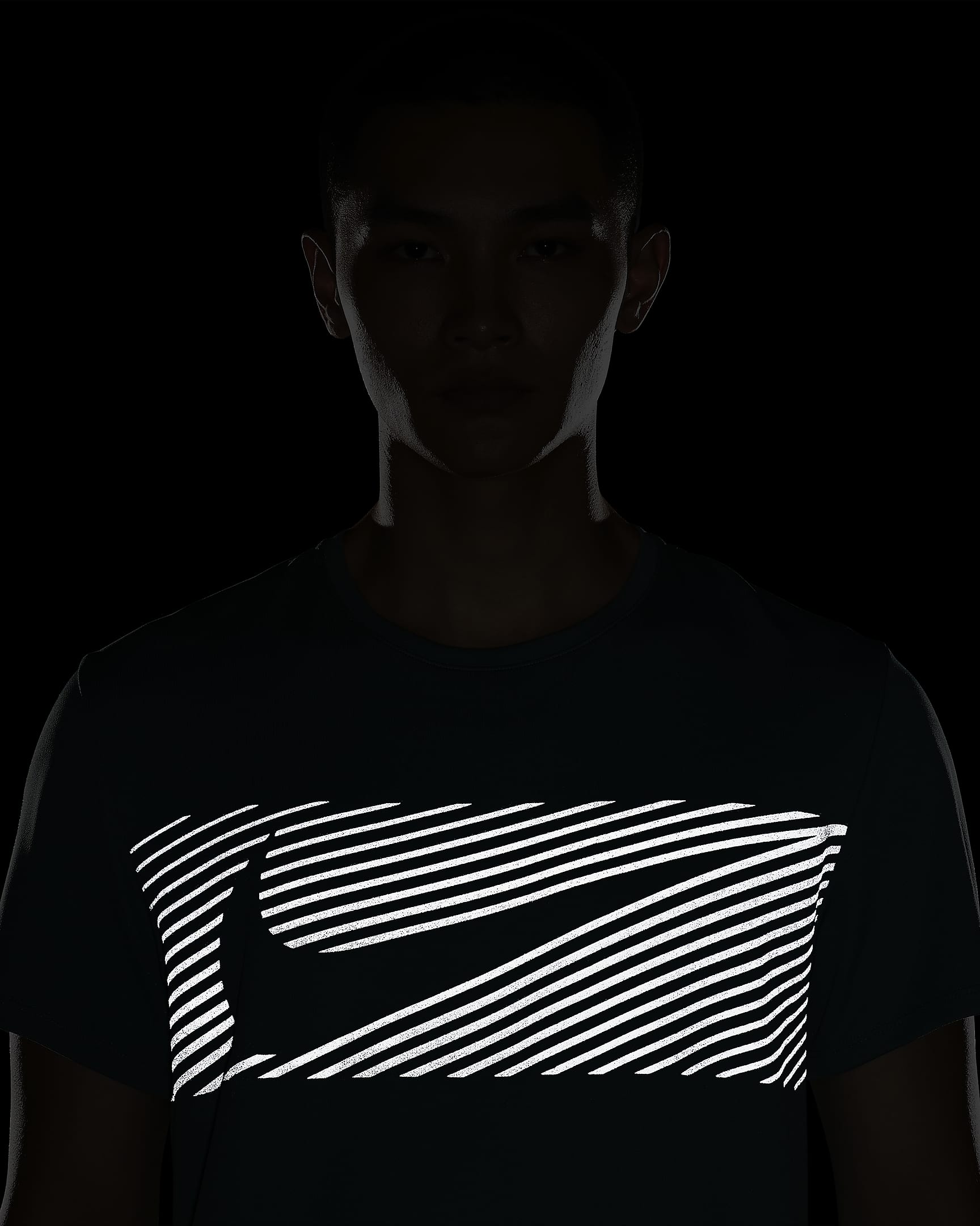 Nike Miler Flash Men's Dri-FIT UV Short-Sleeve Running Top. Nike IN