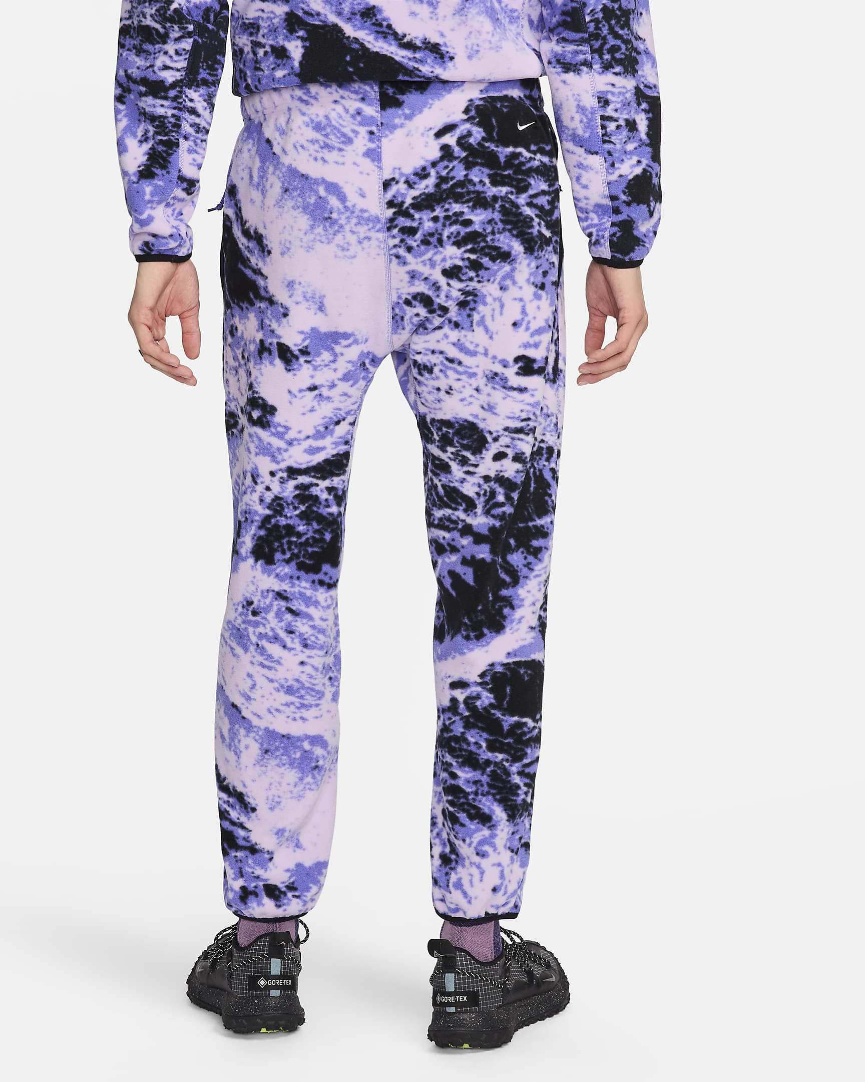 Nike ACG "Wolf Tree" Men's Allover Print Pants. Nike.com