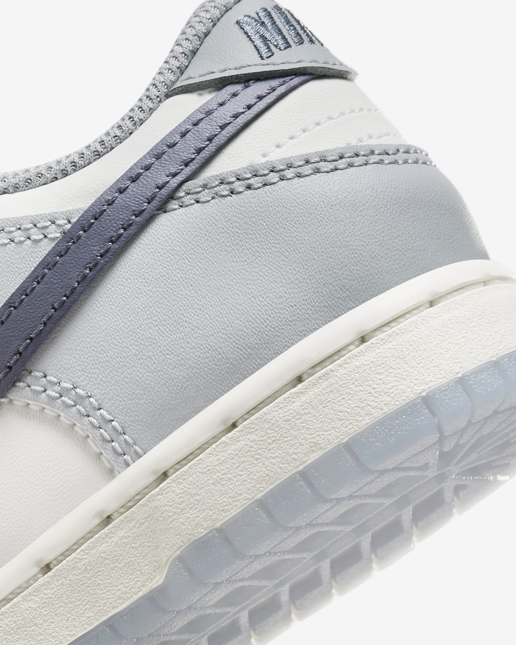 Nike Dunk Low Younger Kids' Shoes. Nike PH