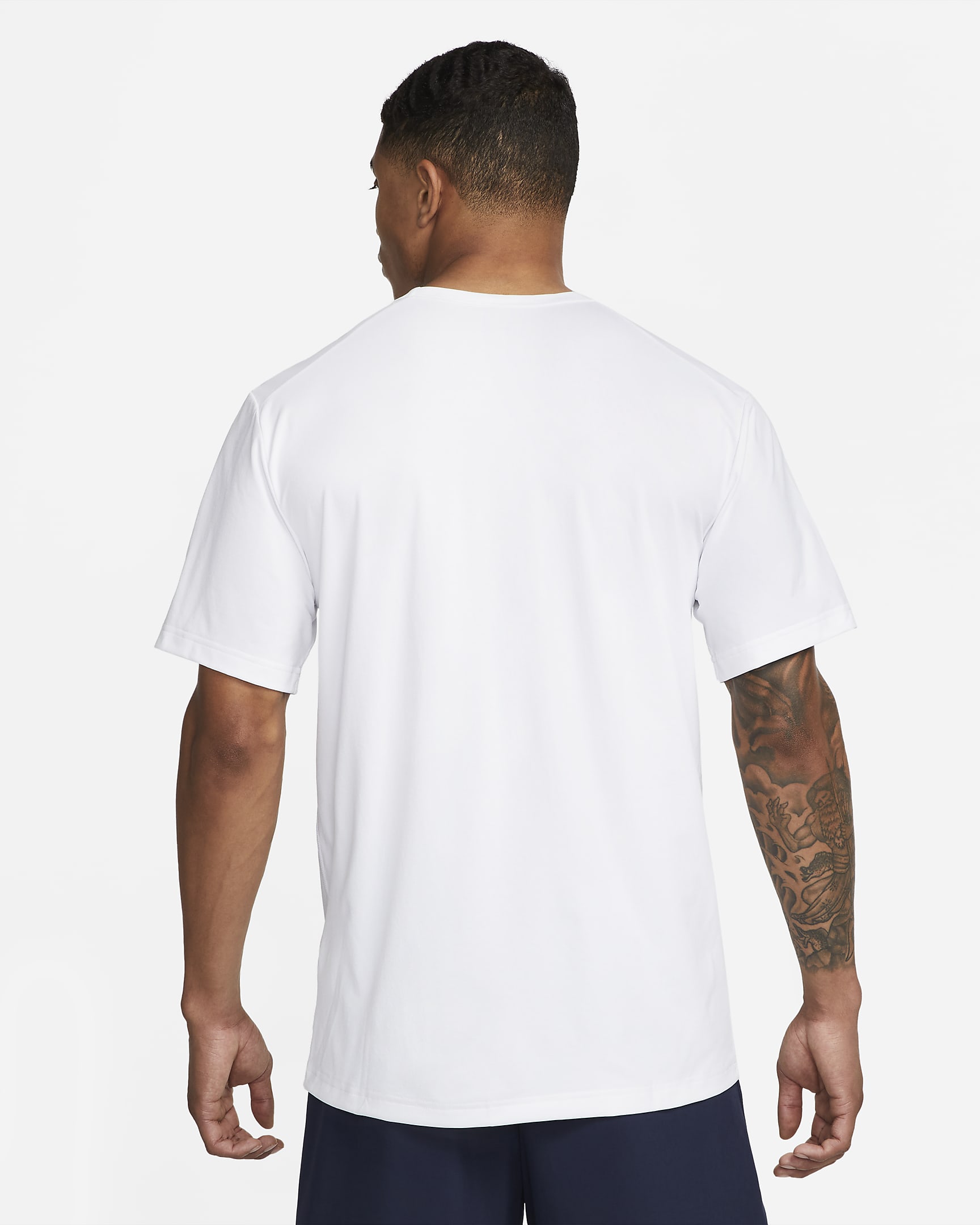 Nike Hyverse Men's Dri-FIT UV Short-sleeve Versatile Top. Nike UK