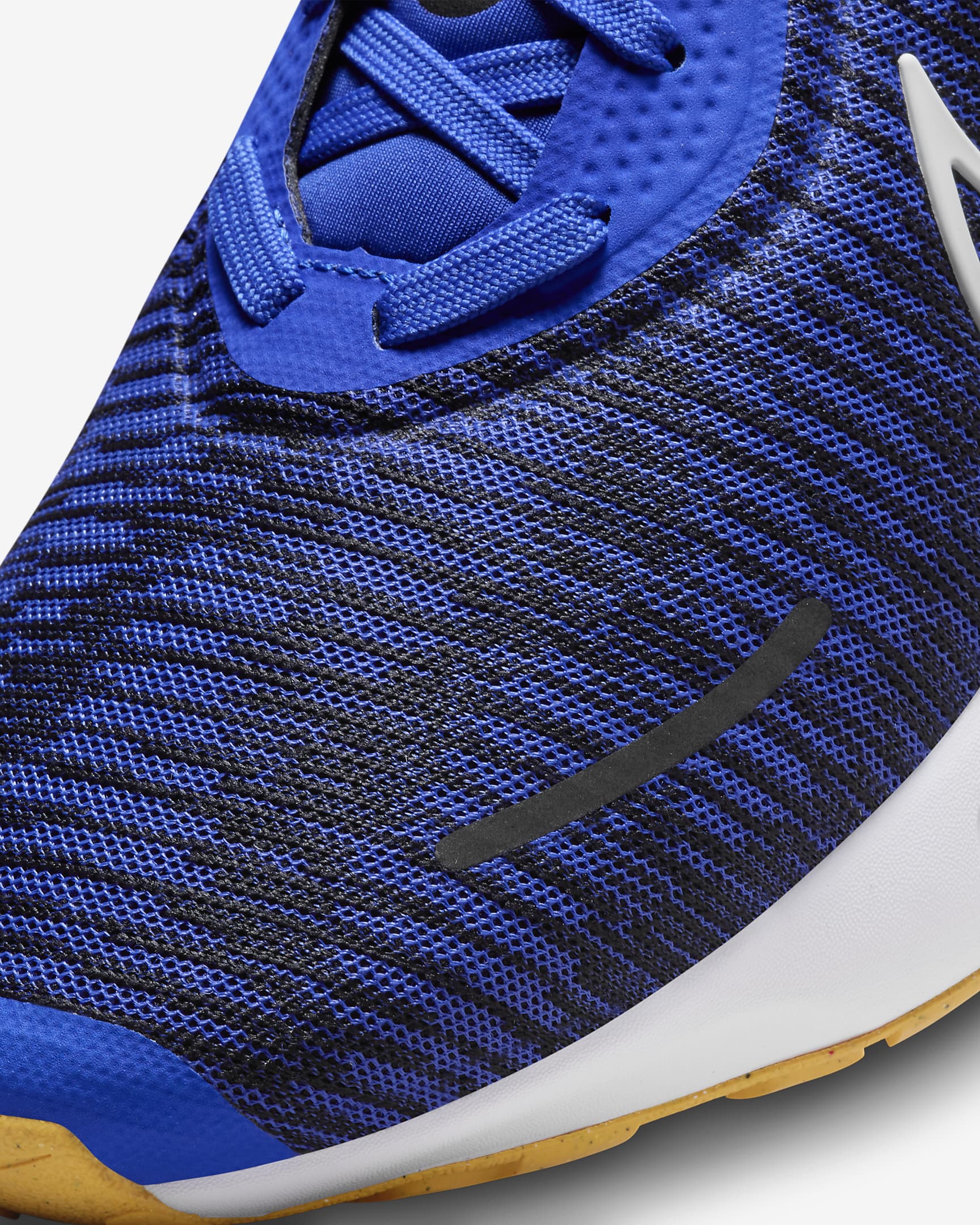 Nike Renew Run 4 男款路跑鞋。Nike TW