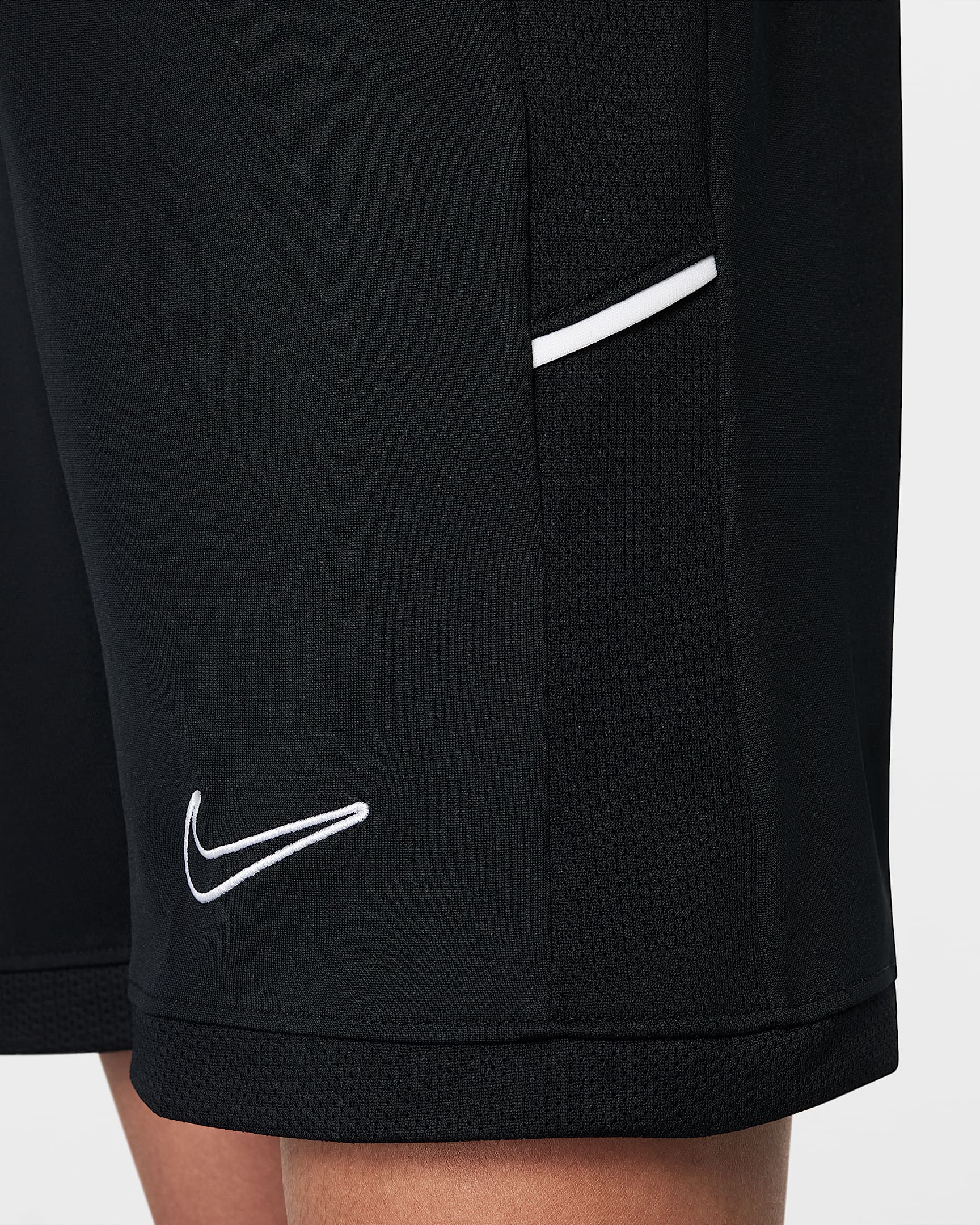 Nike Academy Dri-FIT Fußball-Shorts (ca. 18 cm; ältere Kinder). Nike DE