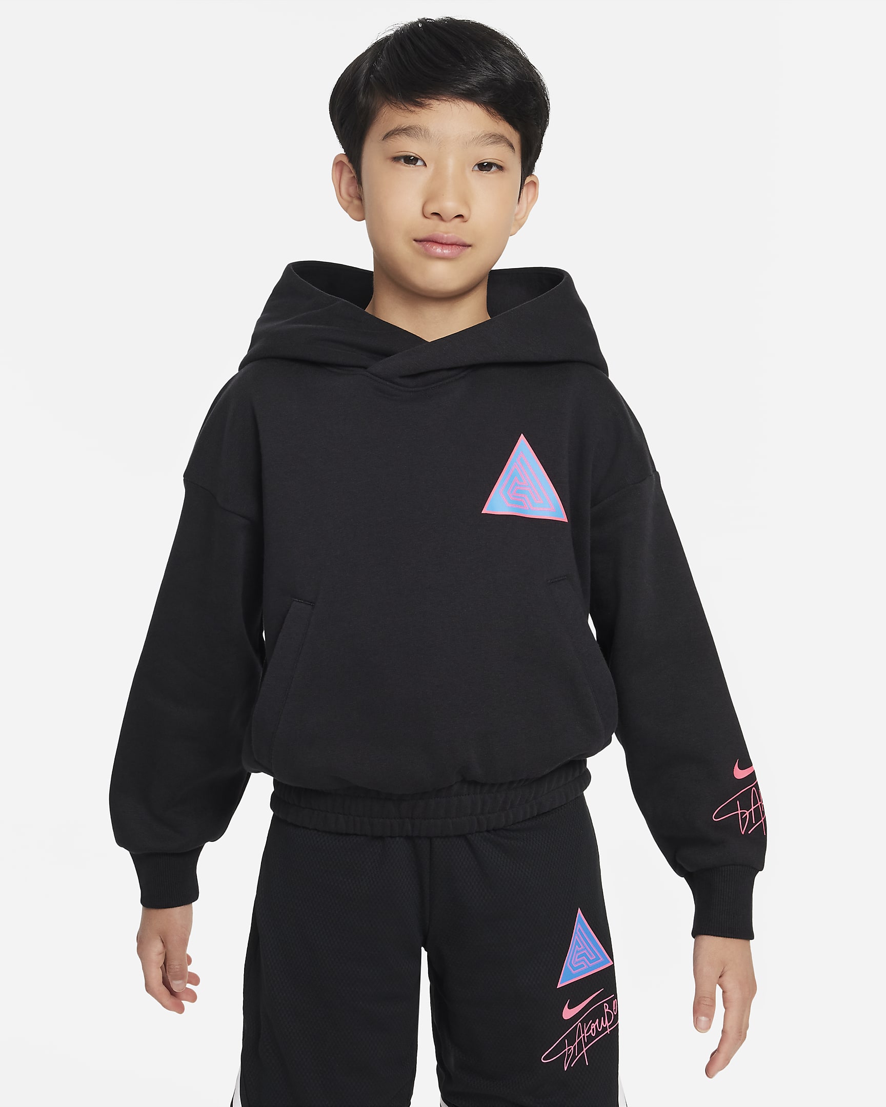 Giannis Older Kids' Basketball Hoodie. Nike VN