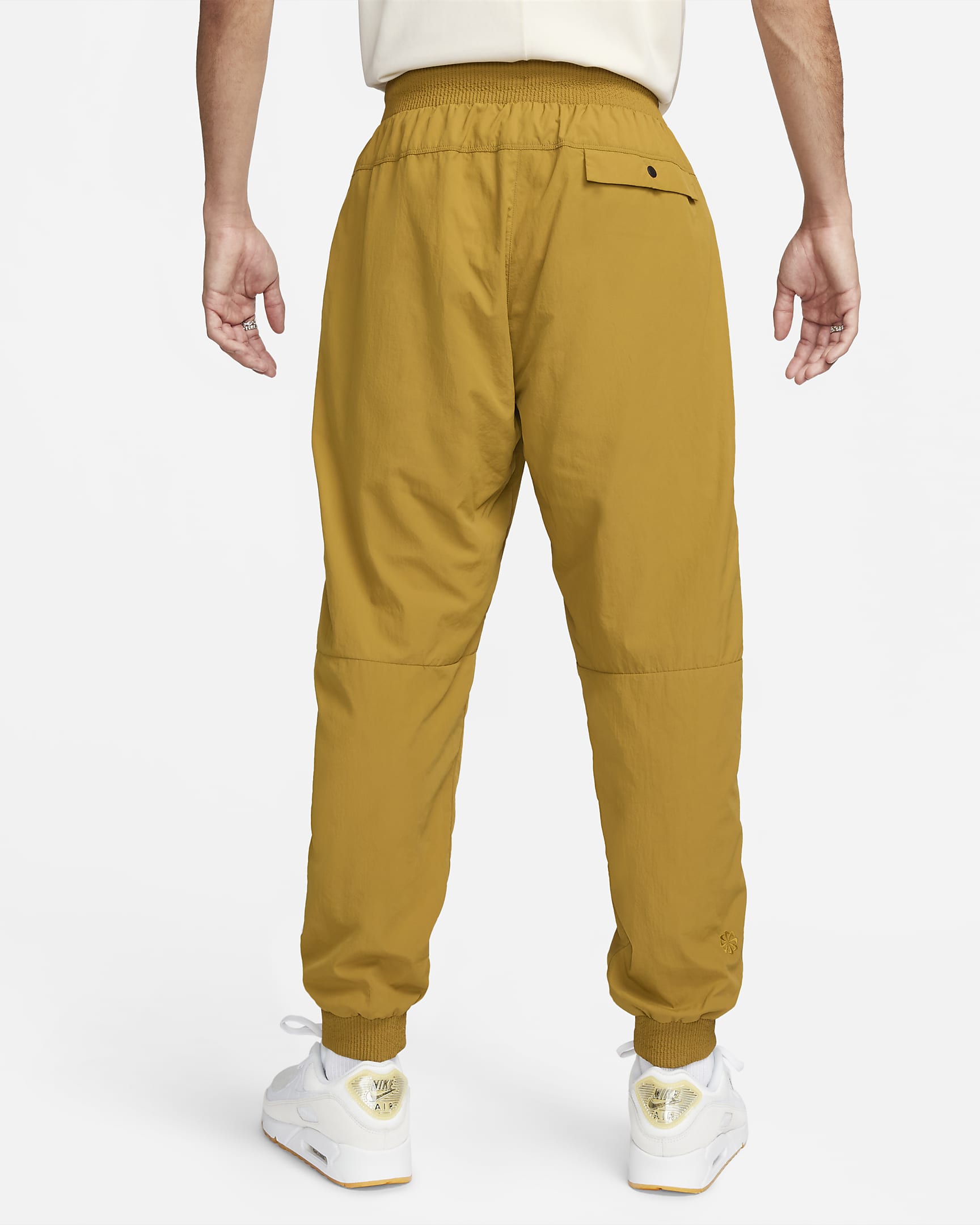 Nike Sportswear Repel Tech Pack Herren-Webhose. Nike AT