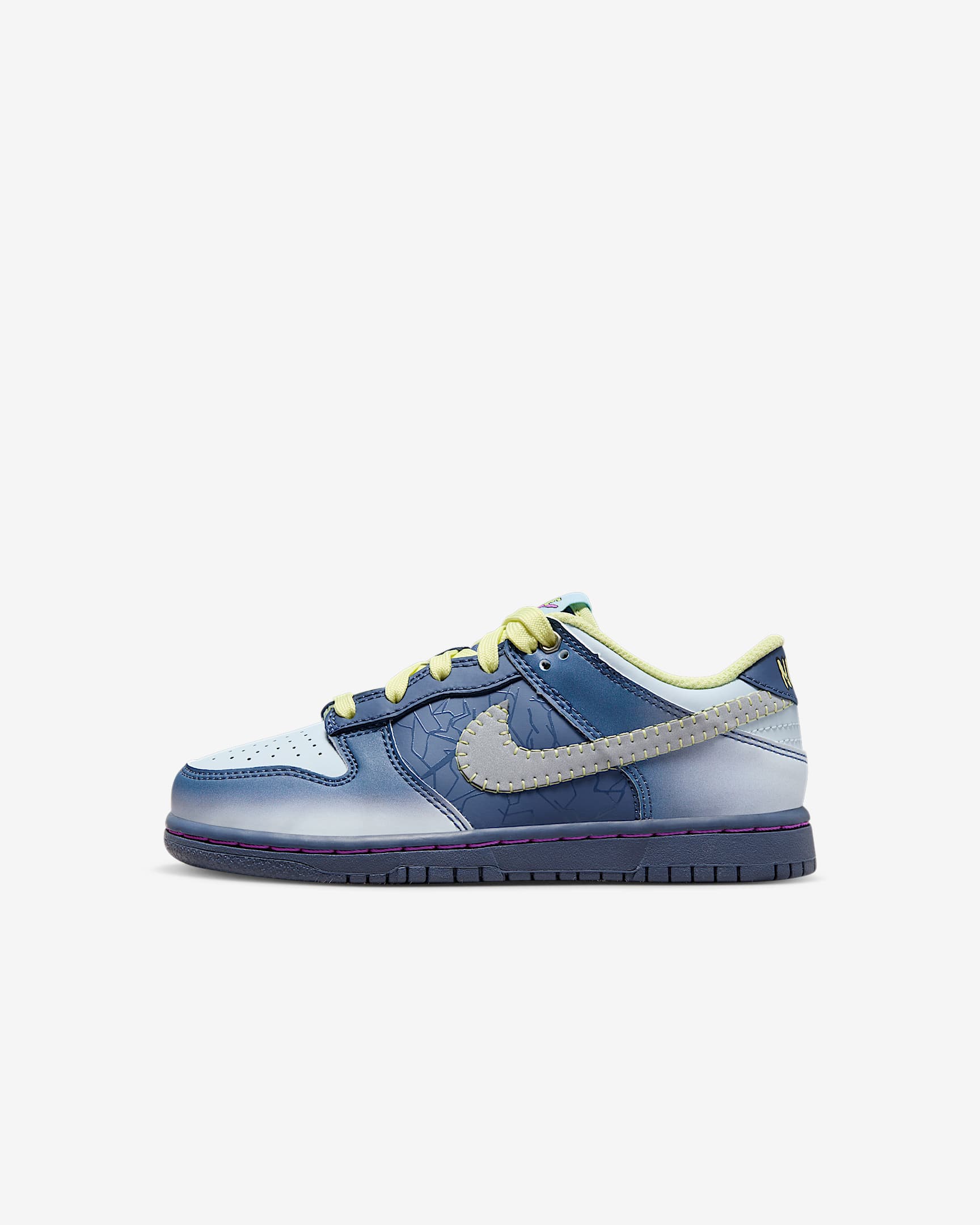 Nike Dunk Low Younger Kids' Shoes. Nike PH