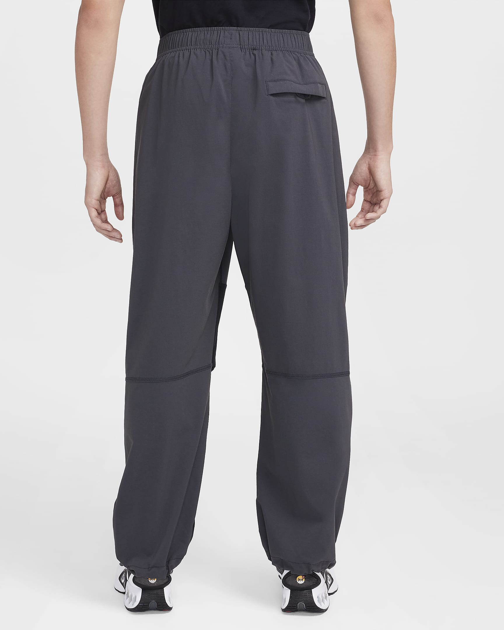 Nike Tech Men's Woven Open-Hem Trousers. Nike VN