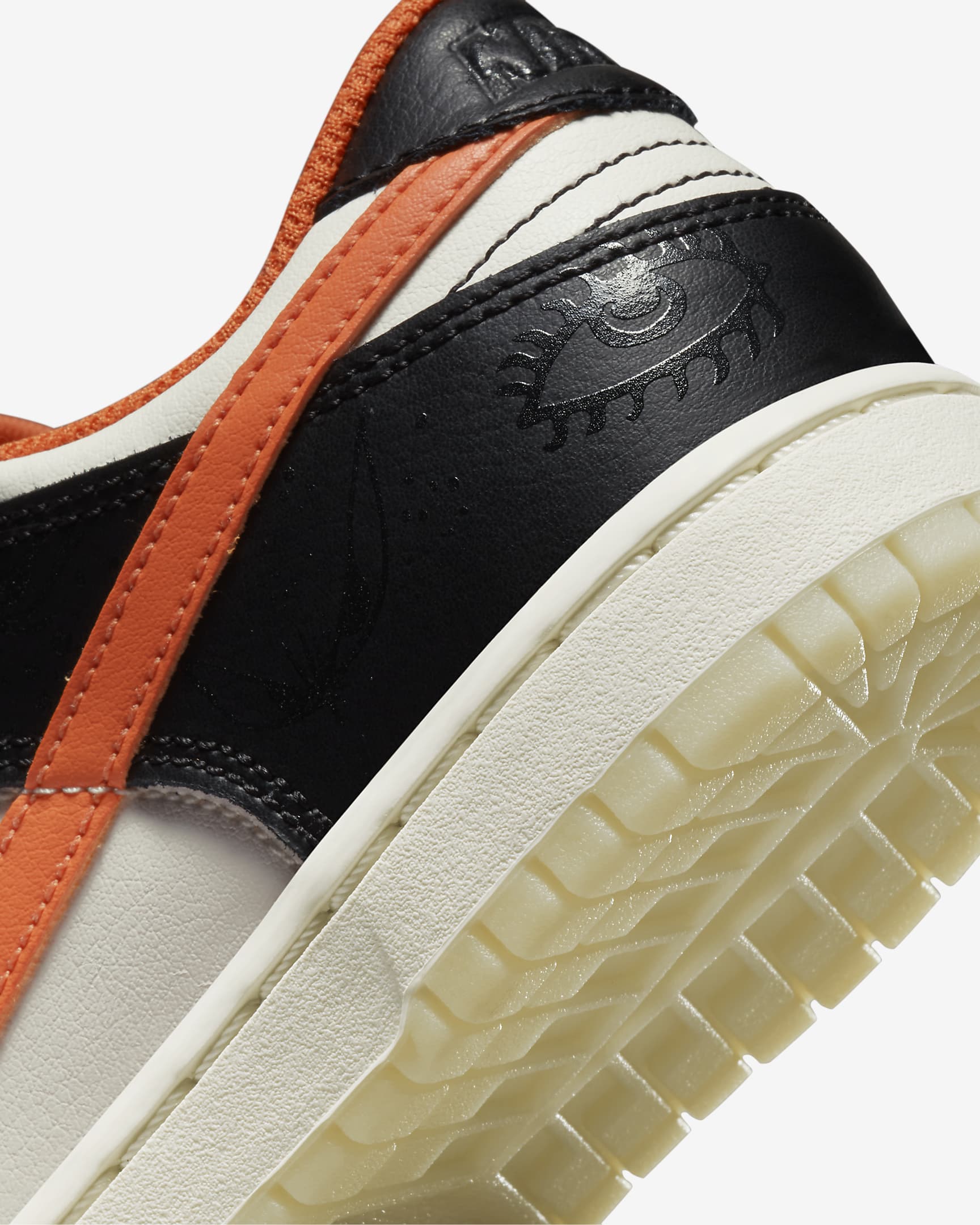 Nike Dunk Low PRM Younger Kids' Shoes. Nike IN