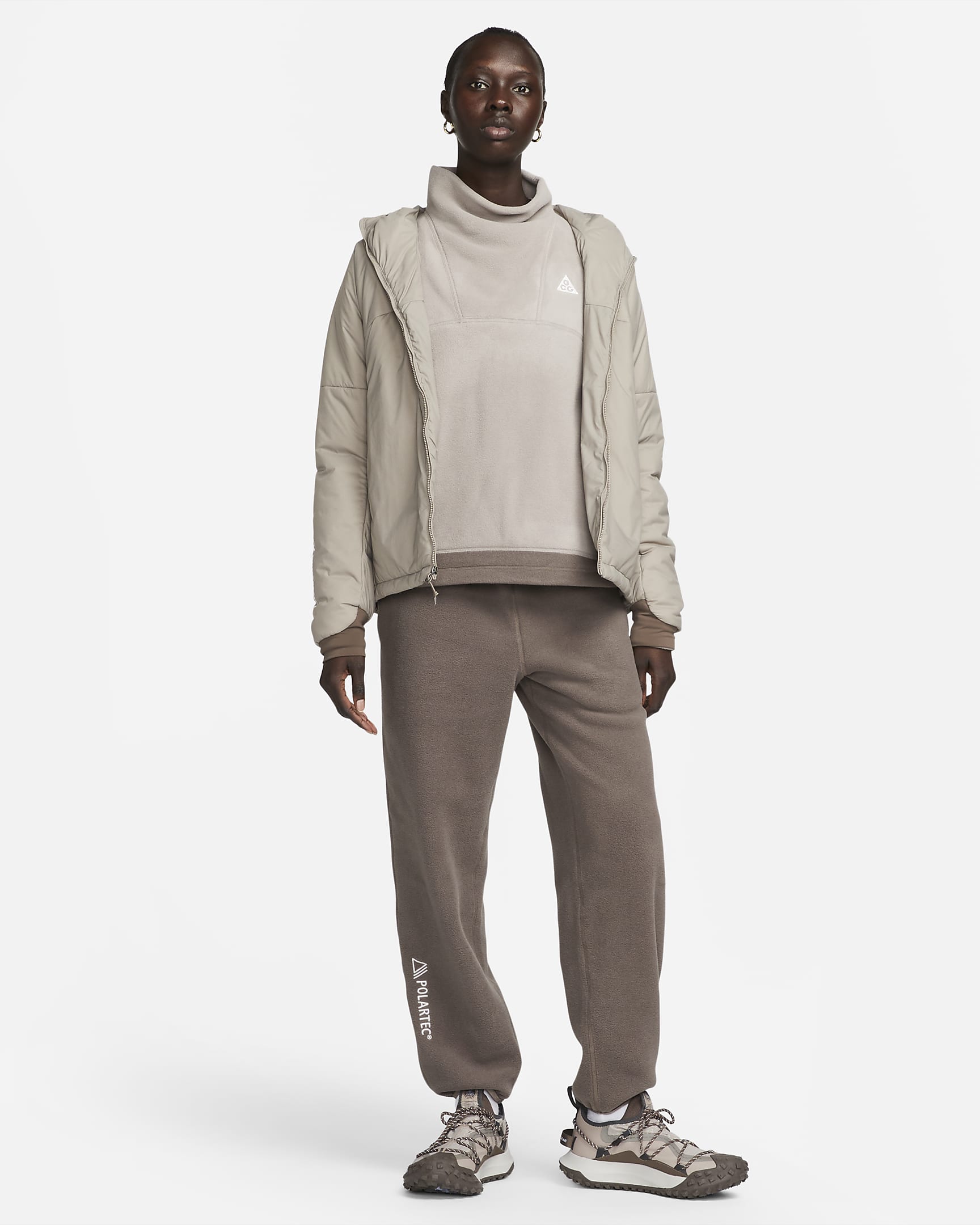 Nike ACG 'Wolf Tree' Women's Top. Nike LU
