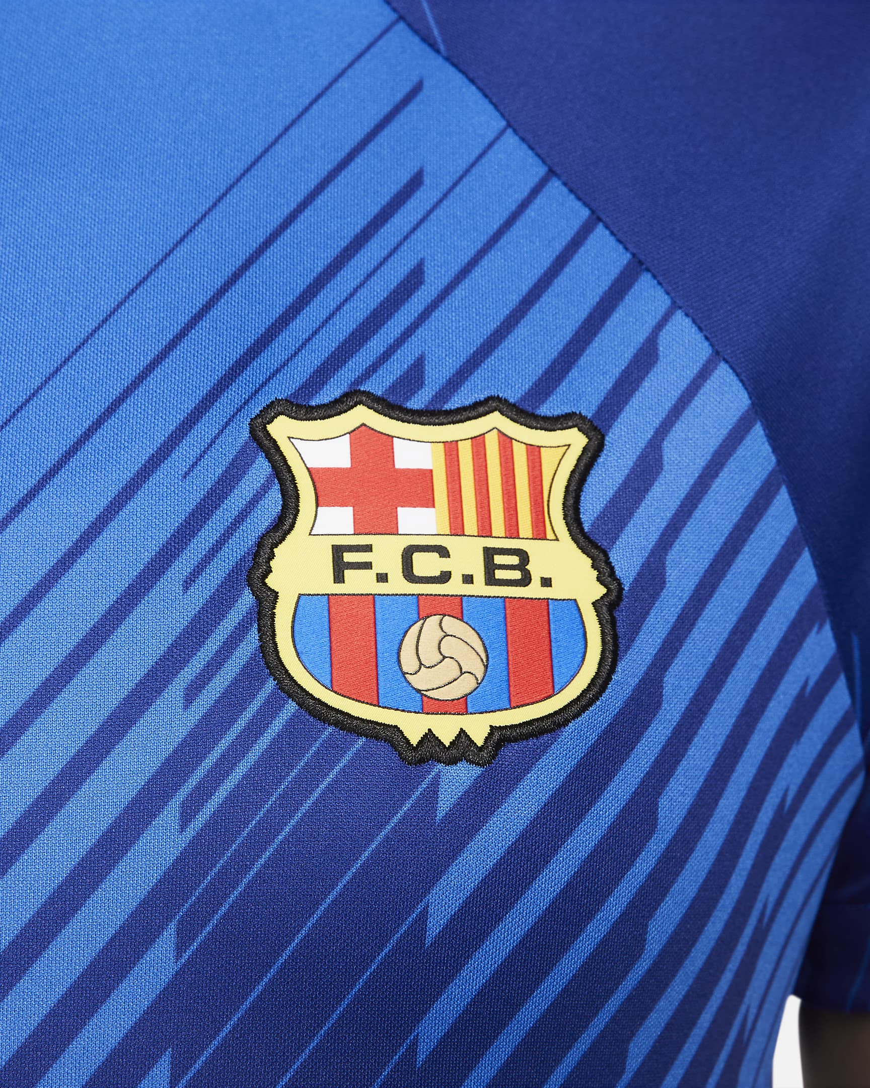 F.C. Barcelona Academy Pro Women's Nike Dri-FIT Pre-Match Football Top ...