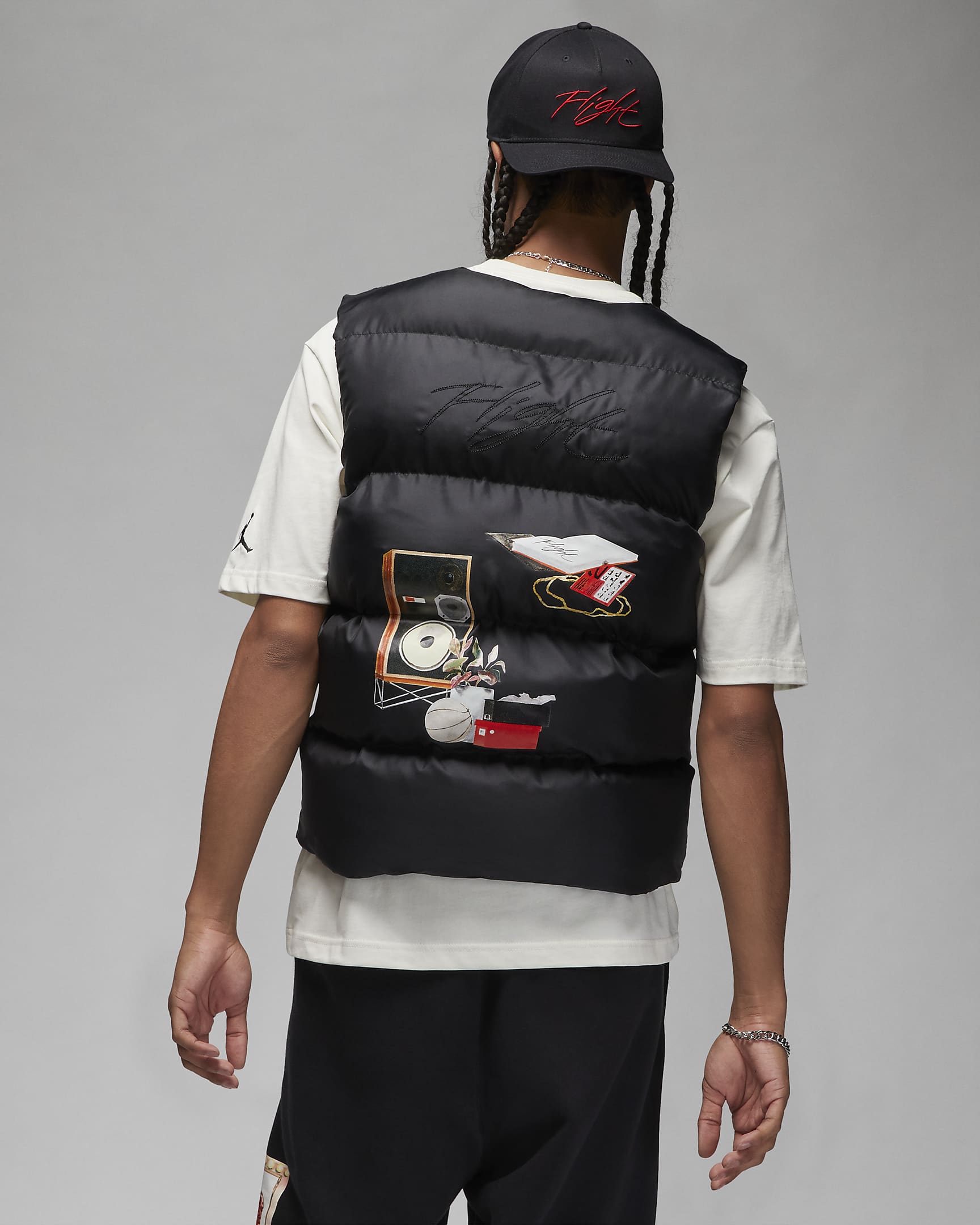 Jordan Artist Series by Jacob Rochester Men's Gilet. Nike LU