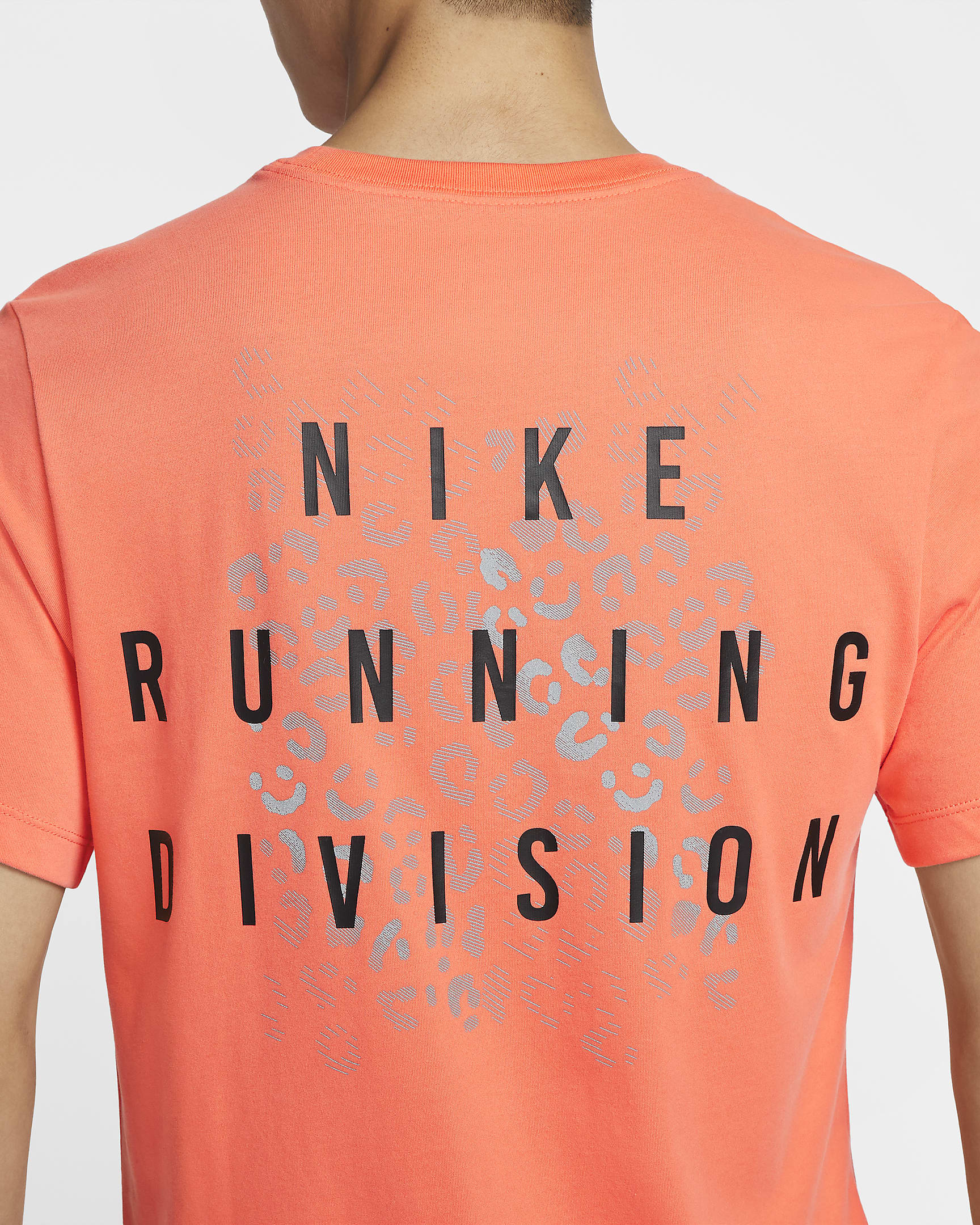 Nike Running Division Men's Dri-FIT Running T-Shirt. Nike MY