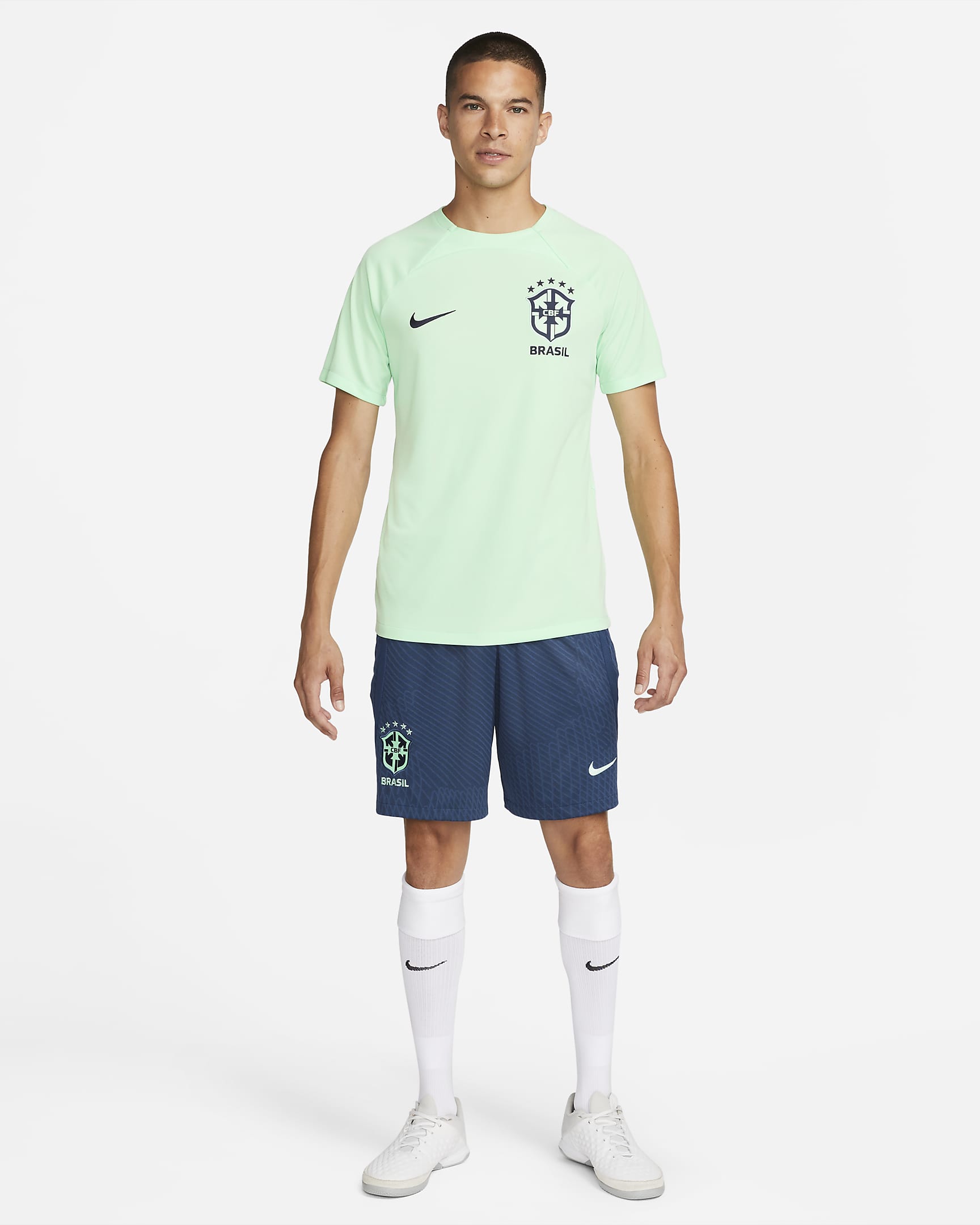 Brazil Strike Men's Nike Dri-FIT Knit Football Shorts. Nike SA