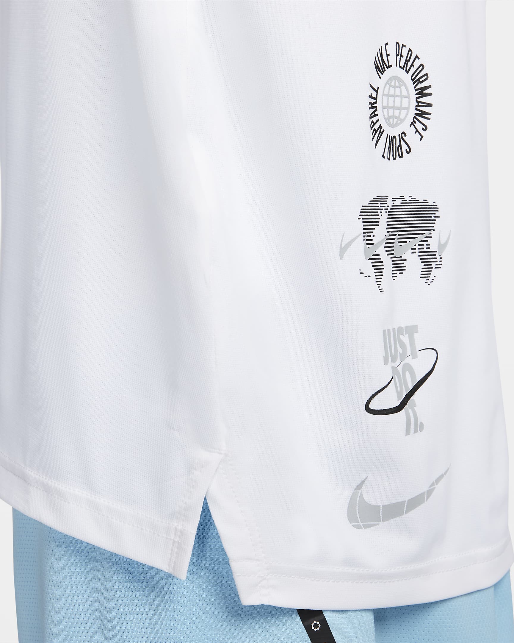 Nike Pro Dri-FIT Men's Graphic Short-Sleeve Top. Nike LU