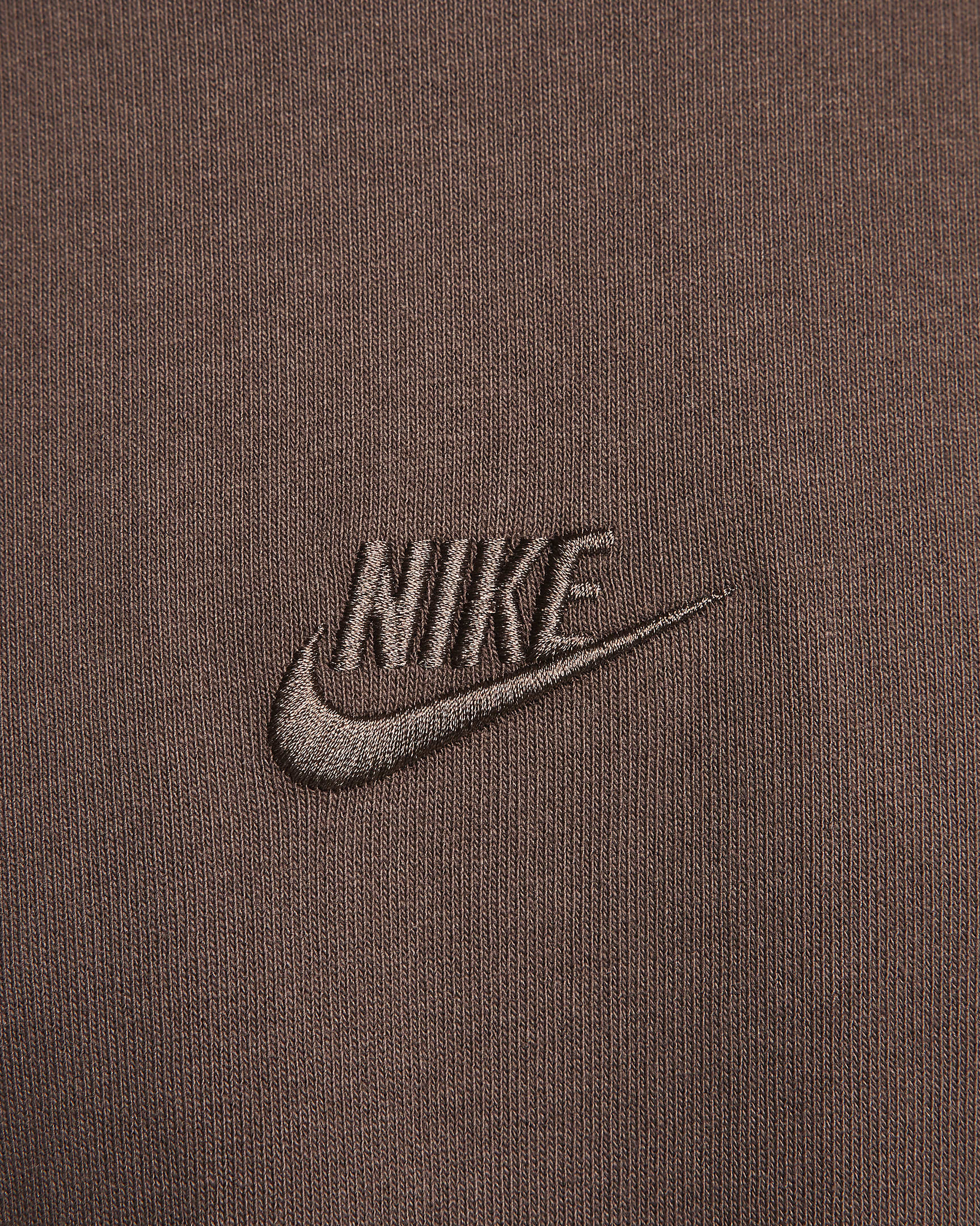 Nike Sportswear Premium Essentials Men's Long-Sleeve T-Shirt. Nike ID