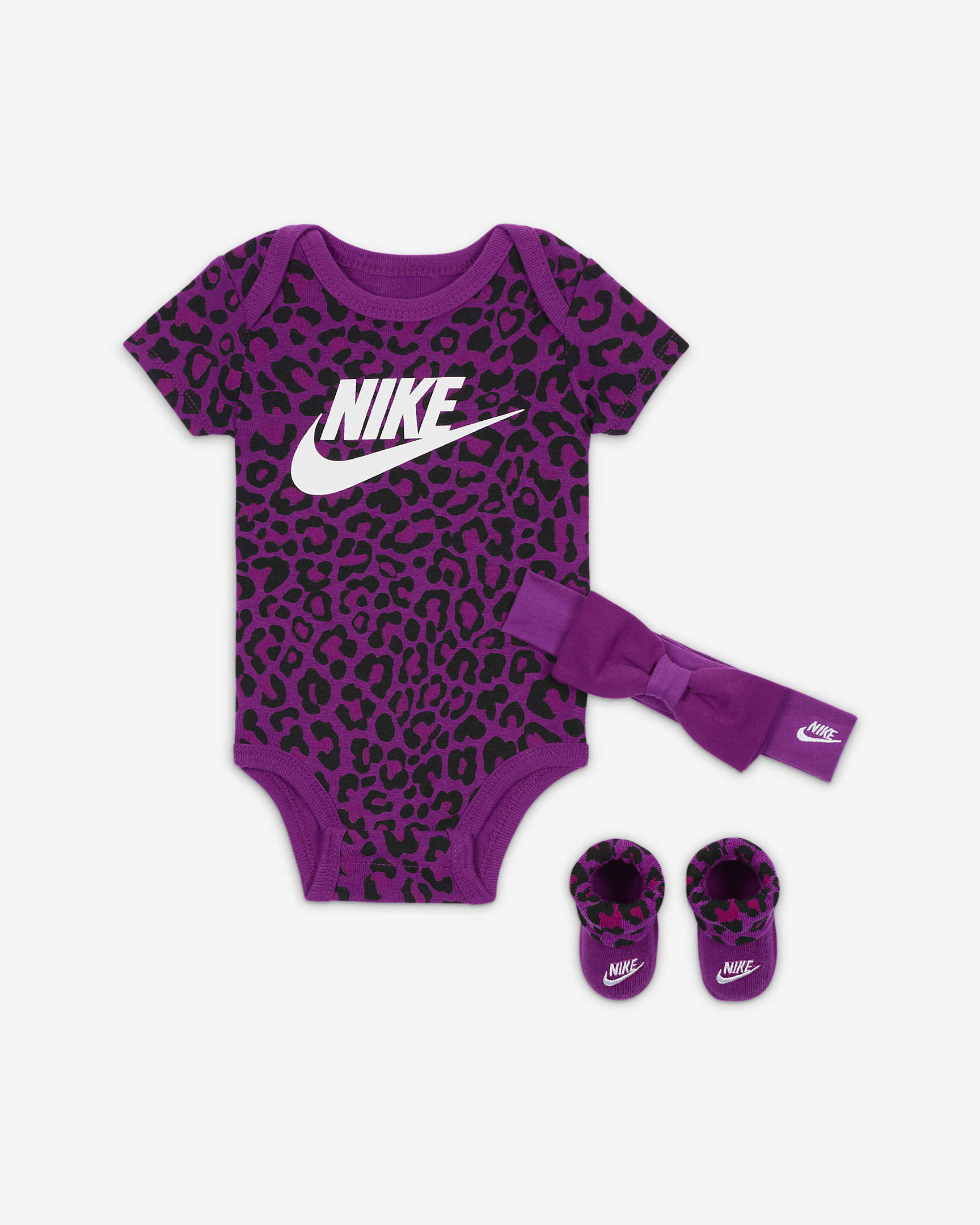 Conjunto para bebé Nike Mini Me 3-Piece Box Set. Nike.com