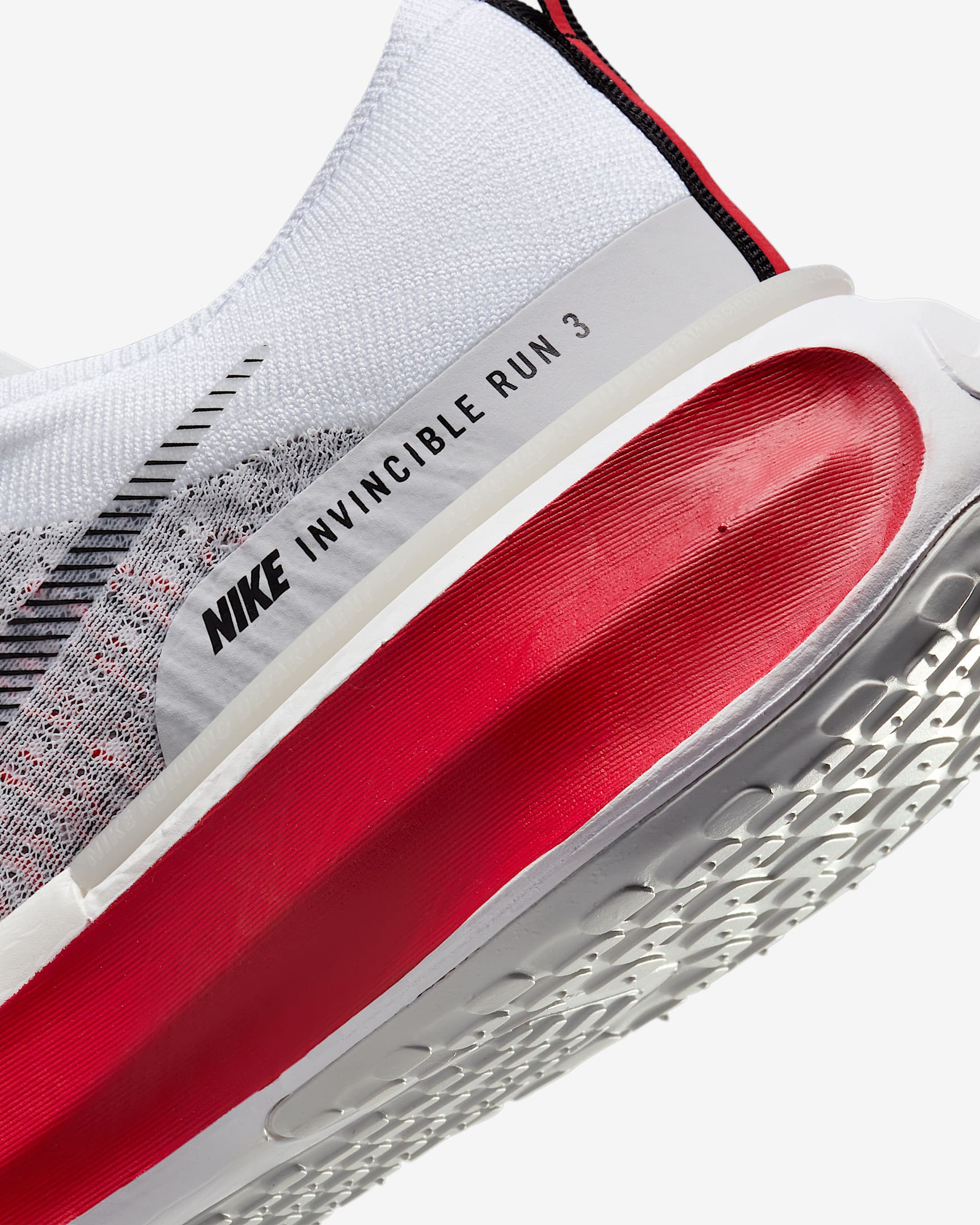 Tenis de correr en carretera para hombre Nike Invincible 3. Nike MX