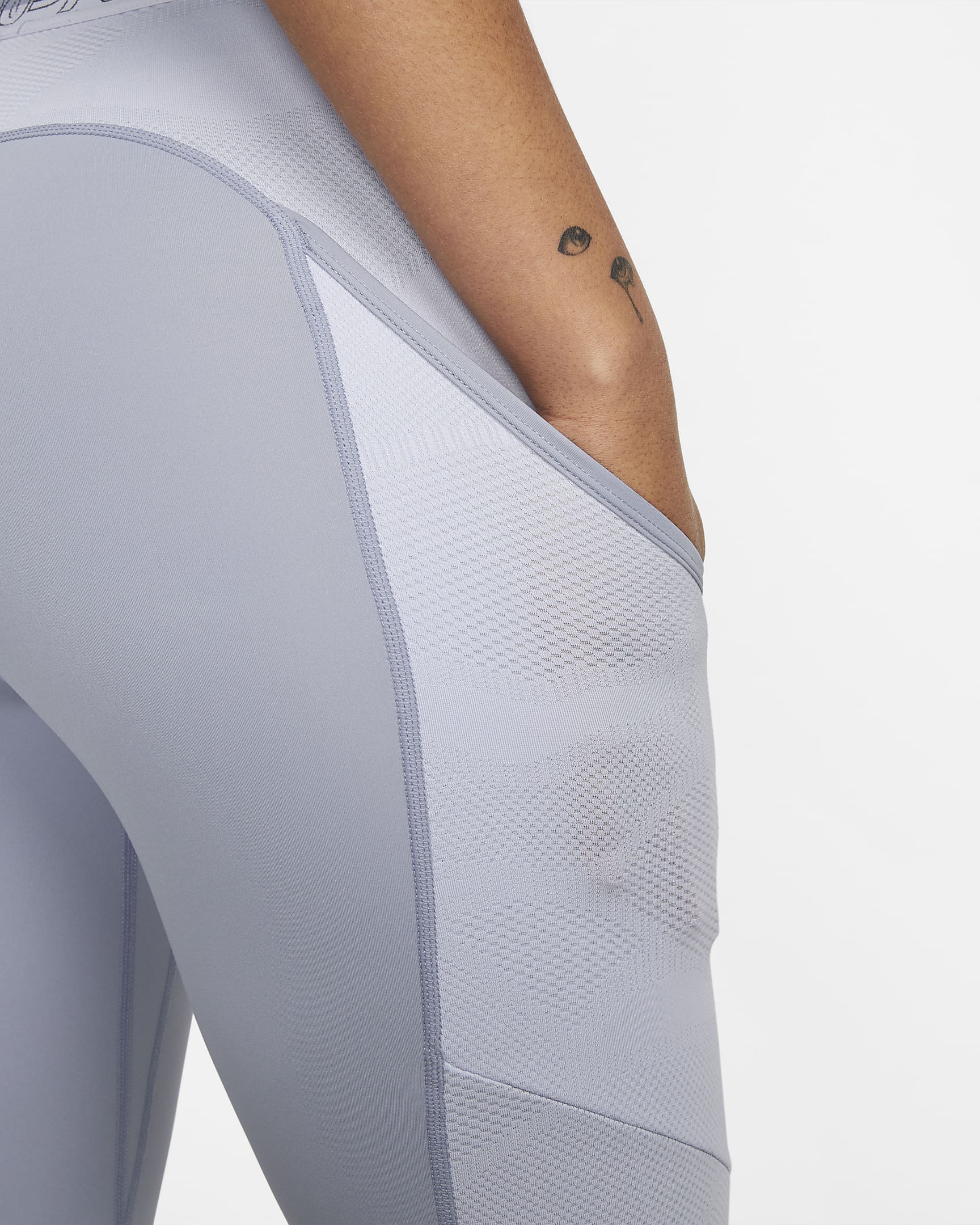 Nike Pro Women's High-Waisted 7/8 Training Leggings with Pockets. Nike UK