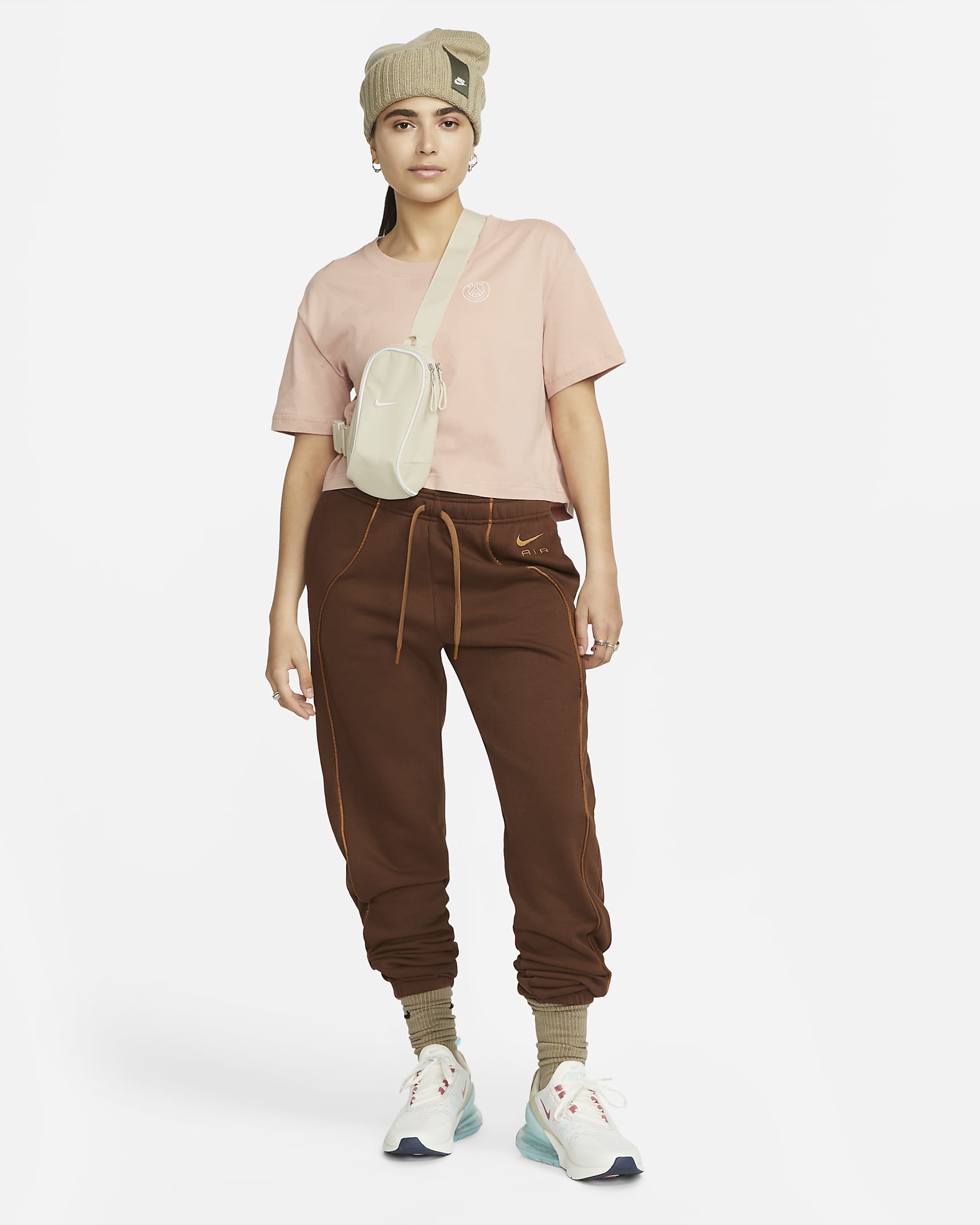 Paris Saint-Germain Women's Cropped Football T-Shirt. Nike LU