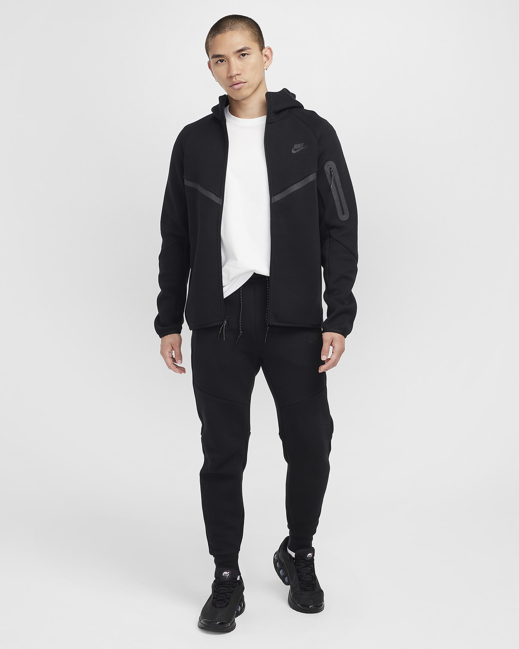 Nike Tech Men's Full-Zip Windrunner Hoodie. Nike MY