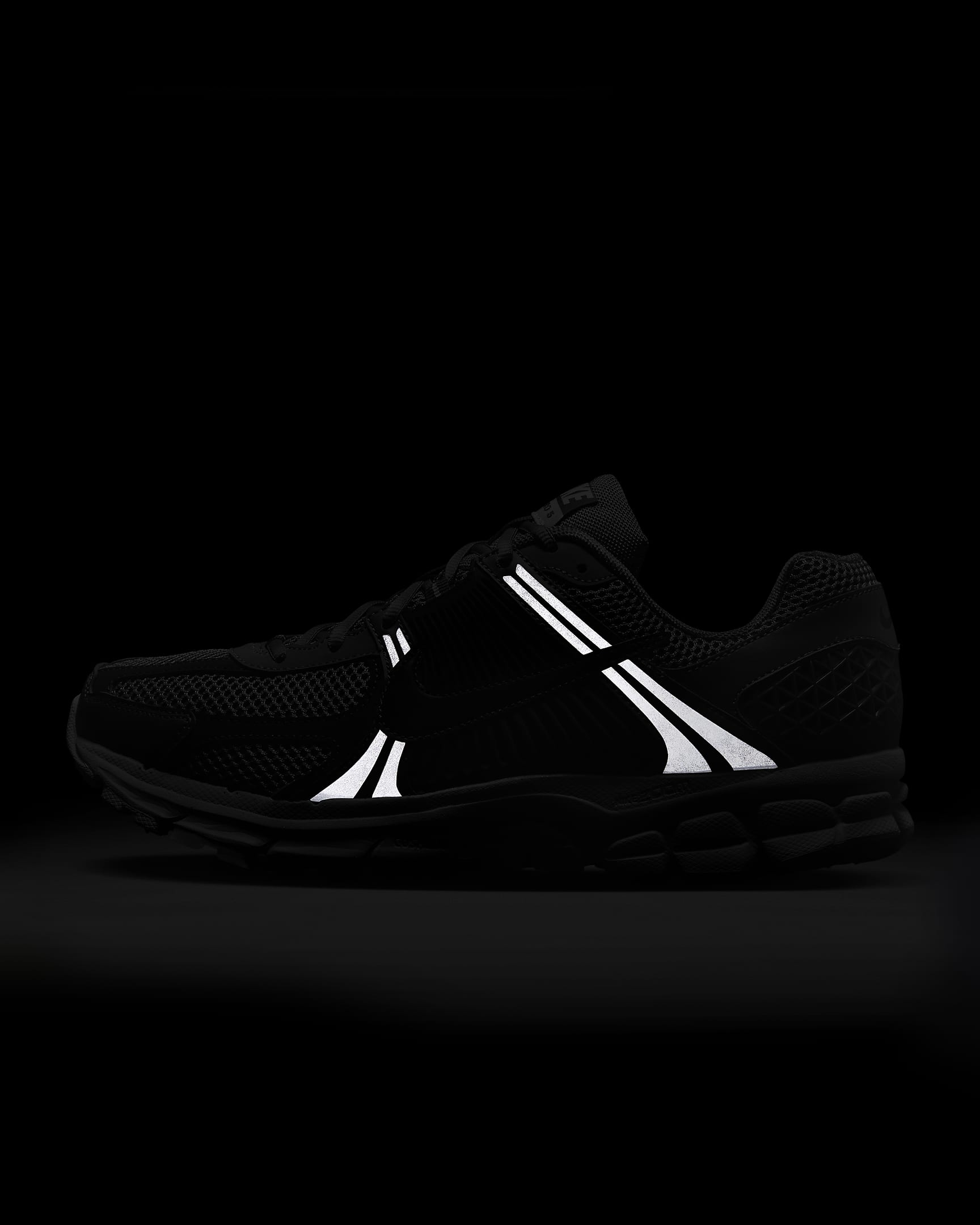 Nike Zoom Vomero 5 Men's Shoes. Nike.com