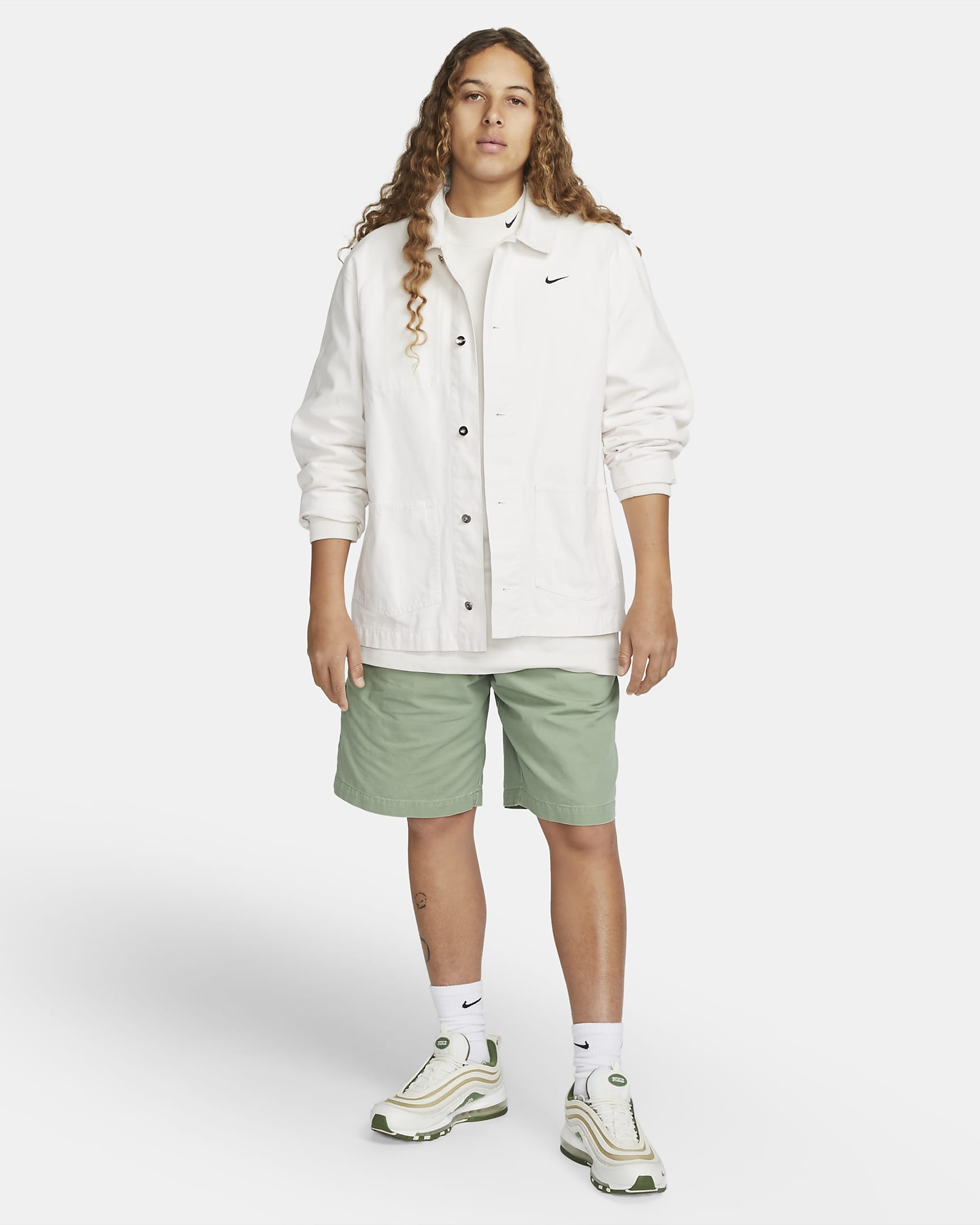 Nike Life Men's Pleated Chino Shorts. Nike UK