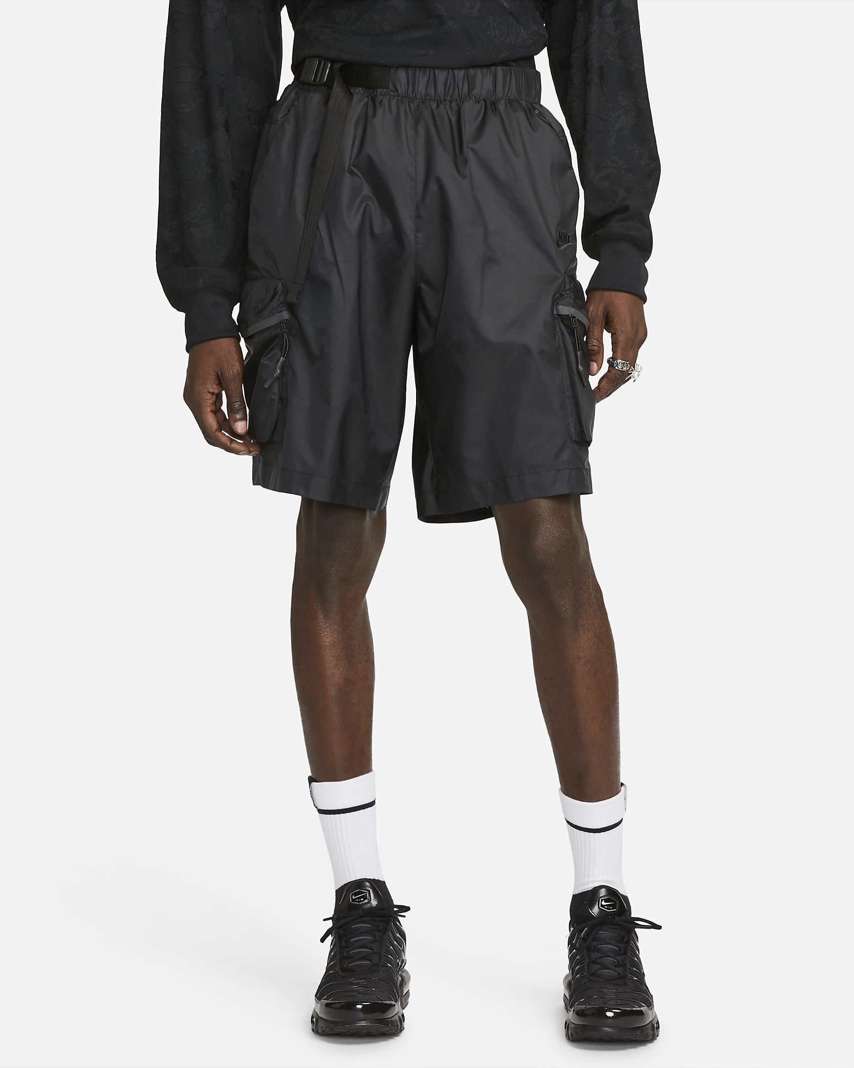 Nike Sportswear Tech Pack Utility-Webshorts für Herren. Nike BE