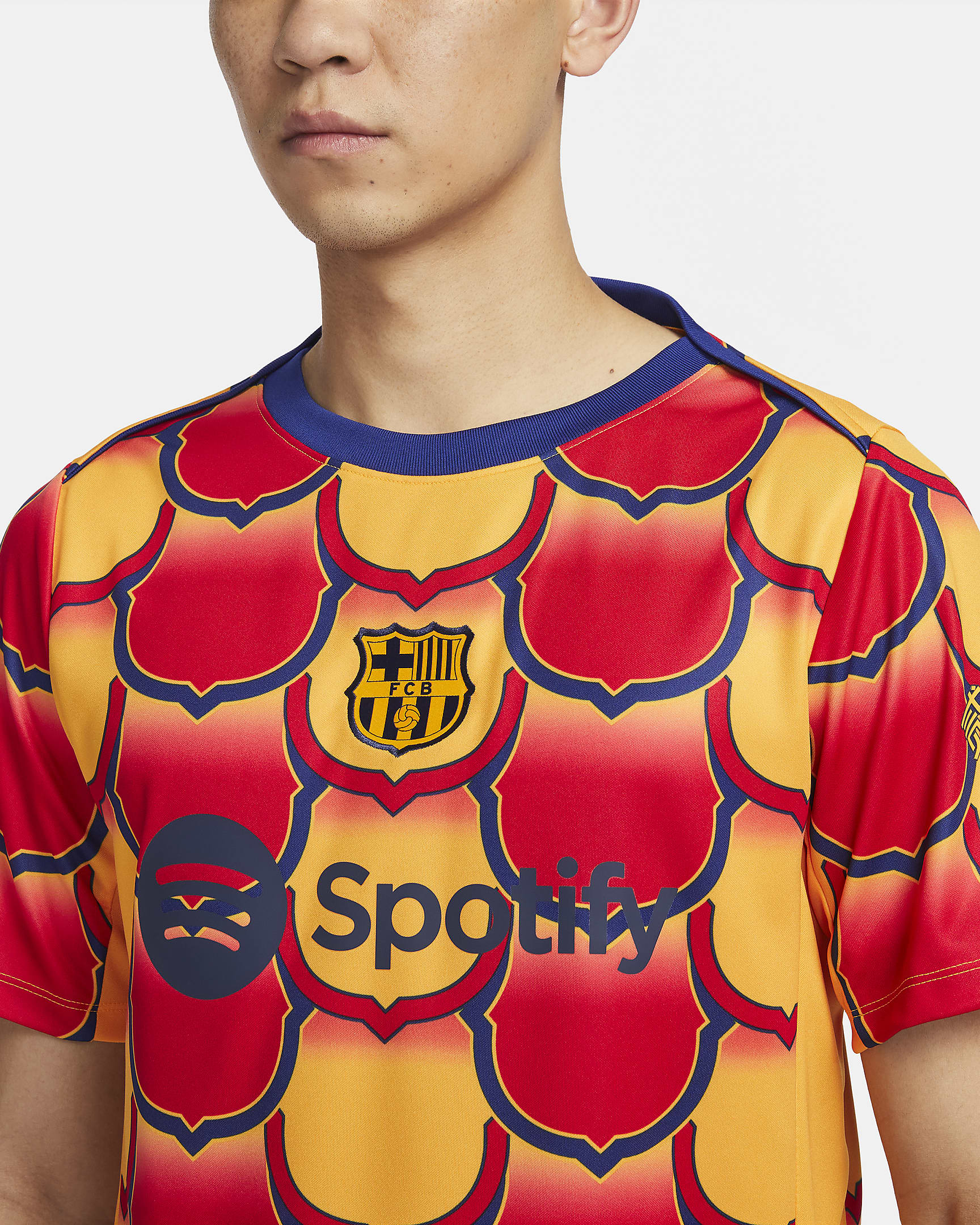 F.C. Barcelona Academy Pro SE Men's Nike Dri-FIT Football Pre-Match Top ...