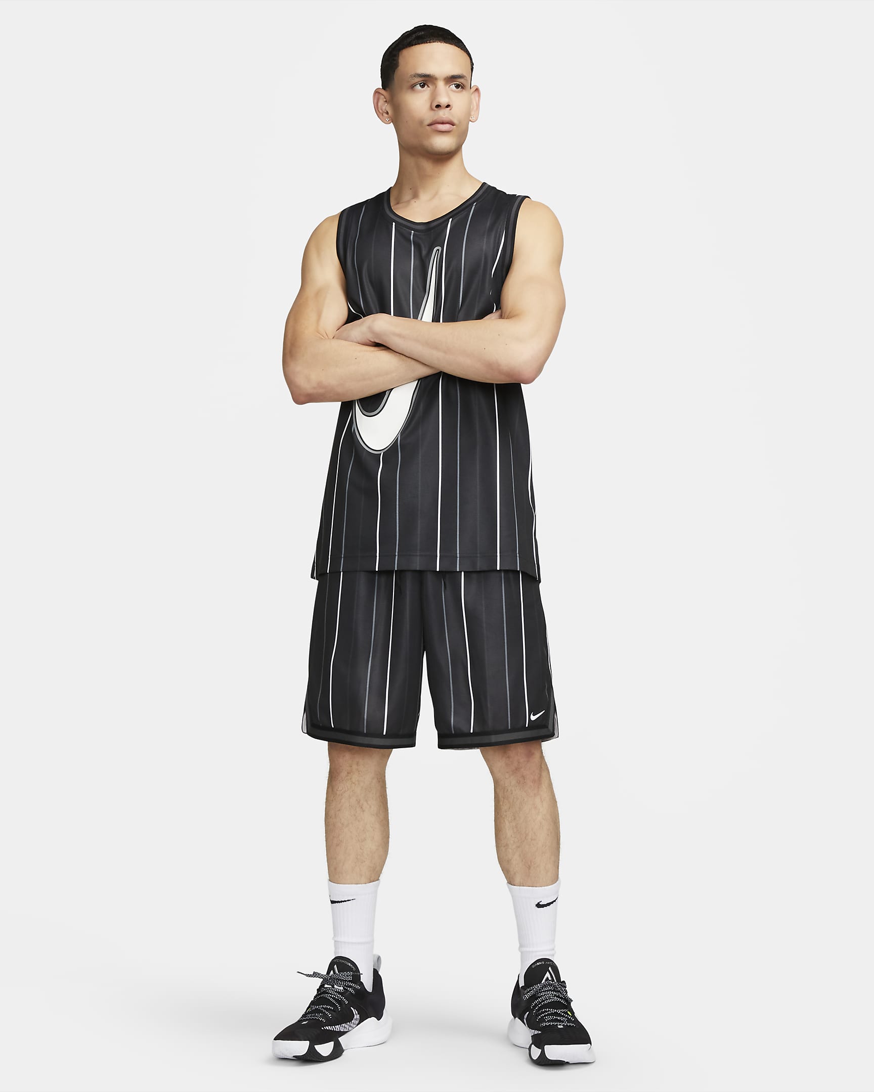 Nike Dri-FIT DNA Men's 10" (25cm approx.) Basketball Shorts. Nike SI