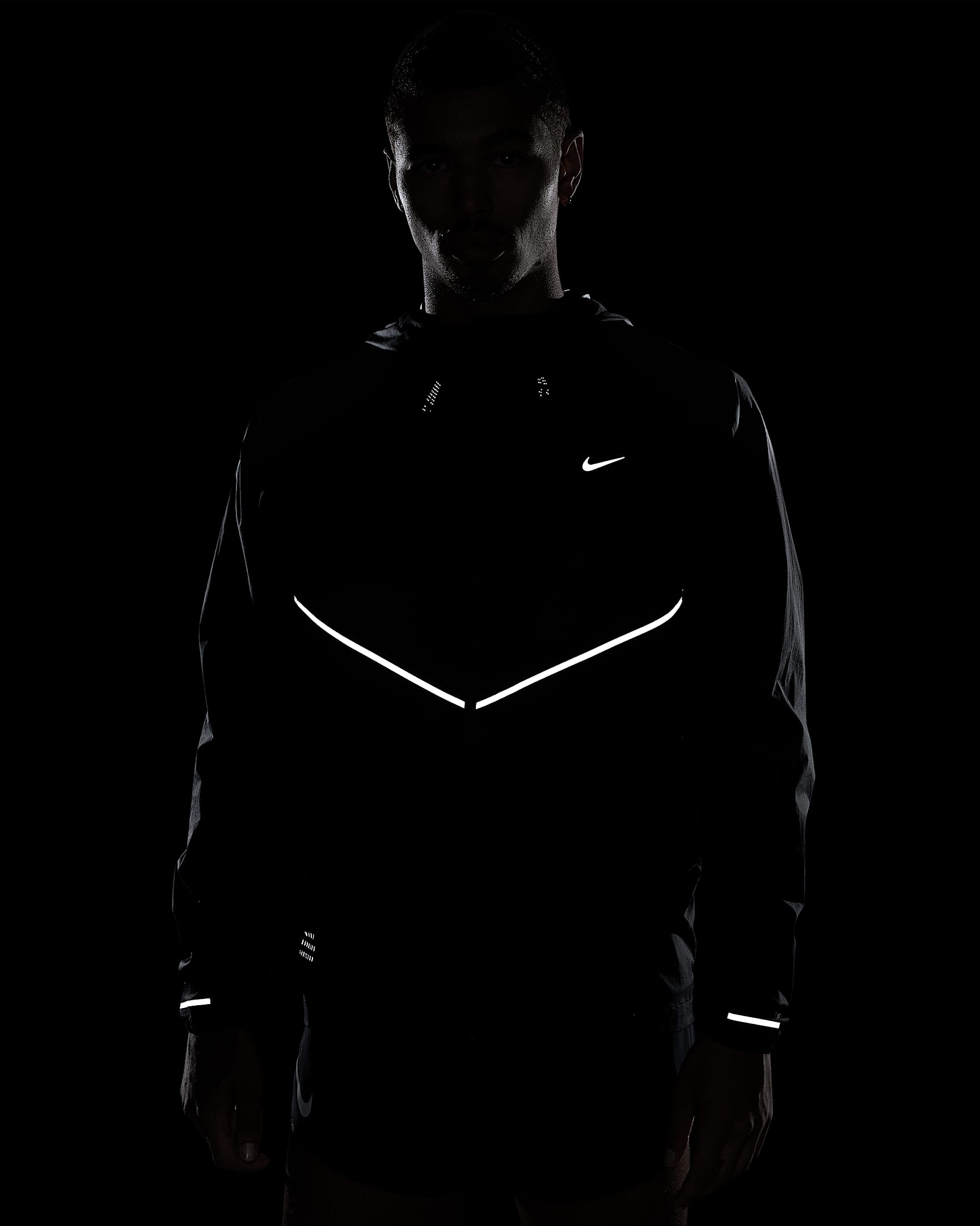 Nike Running Division Men's Storm-FIT ADV Running Jacket. Nike ZA