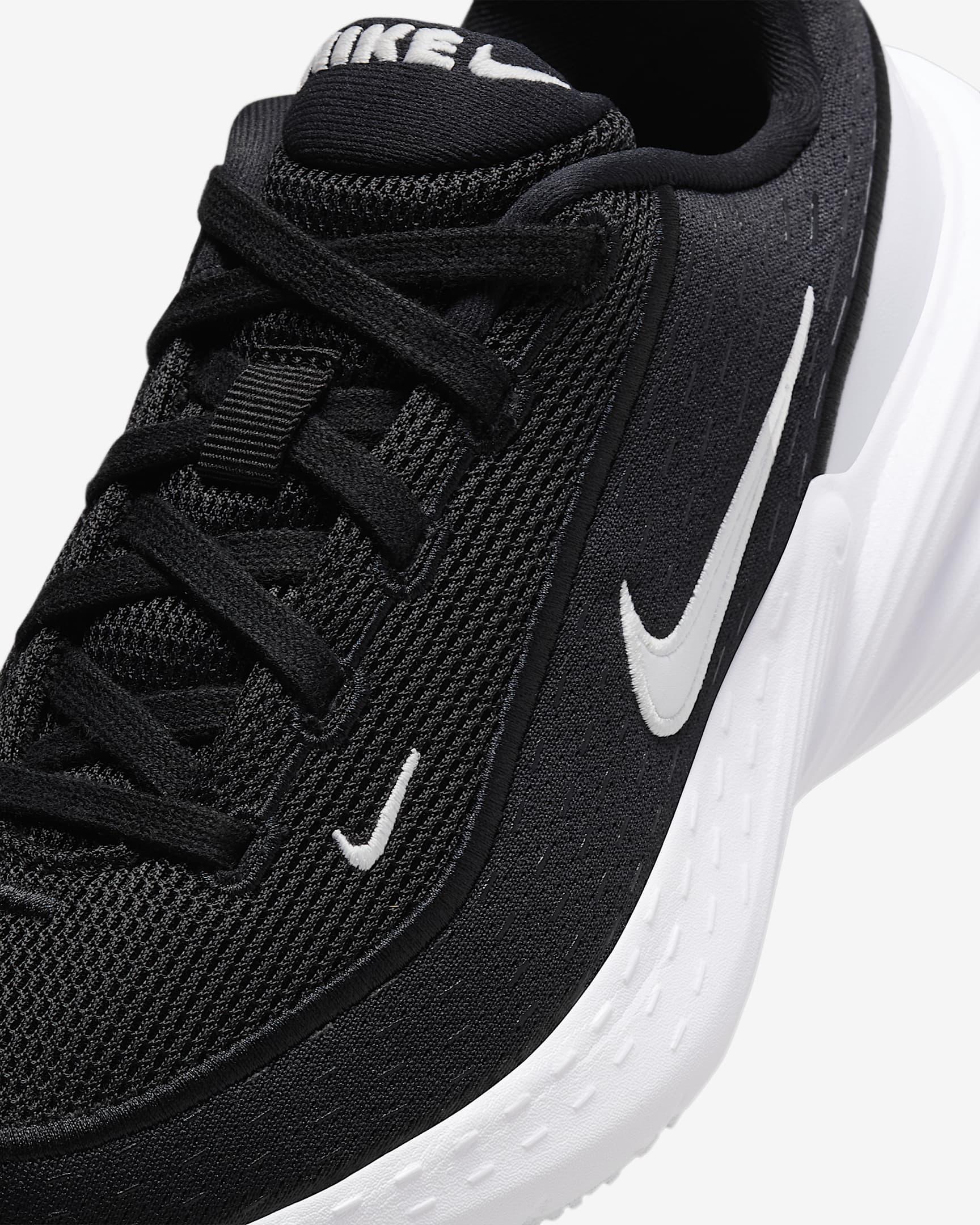 Nike Uplift SC Older Kids' Shoes. Nike ID