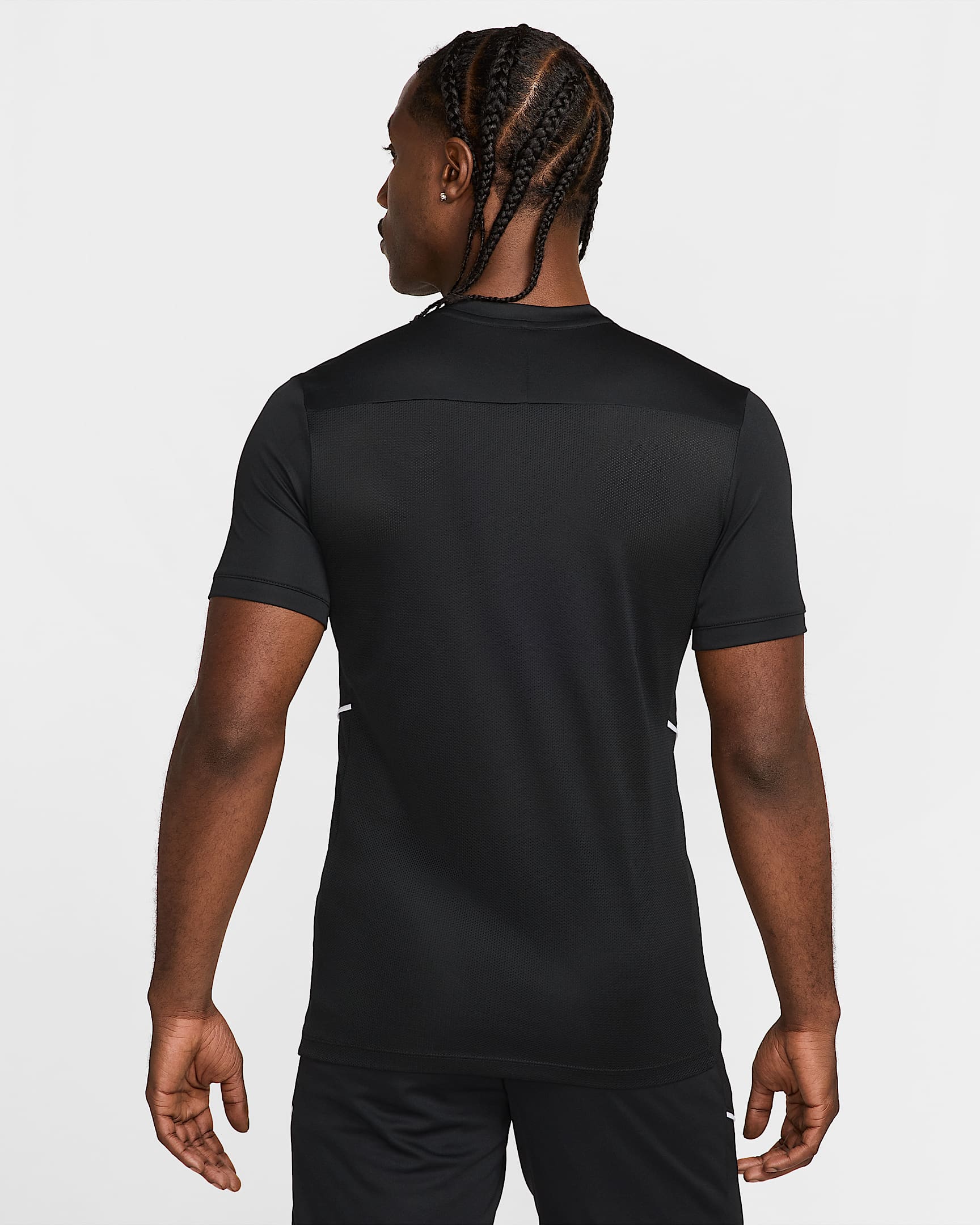Nike Academy Men's Dri-FIT Short-Sleeve Football Top. Nike ZA