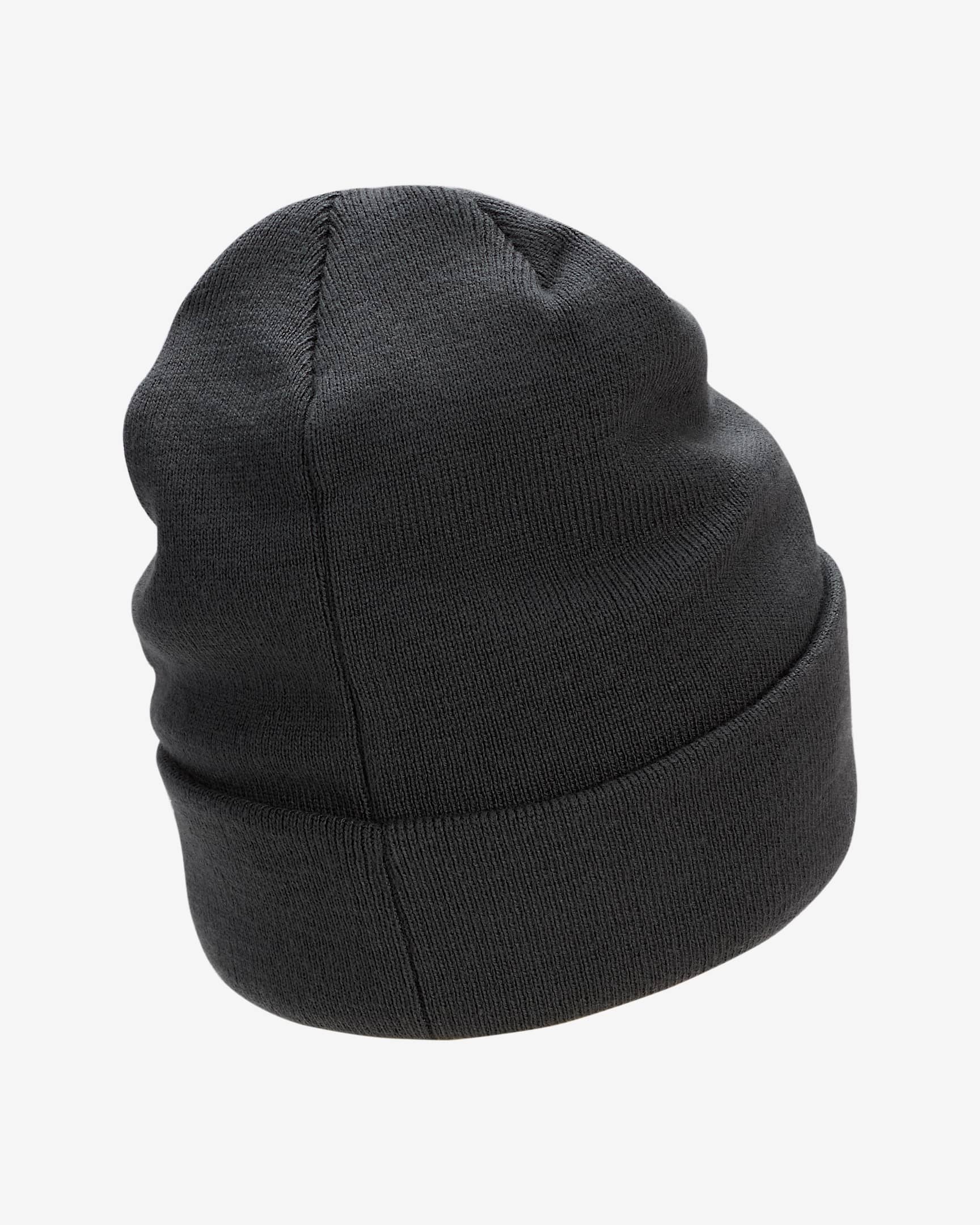 Nike Peak Standard Metallic-Beanie mit Swoosh und Bündchen. Nike DE